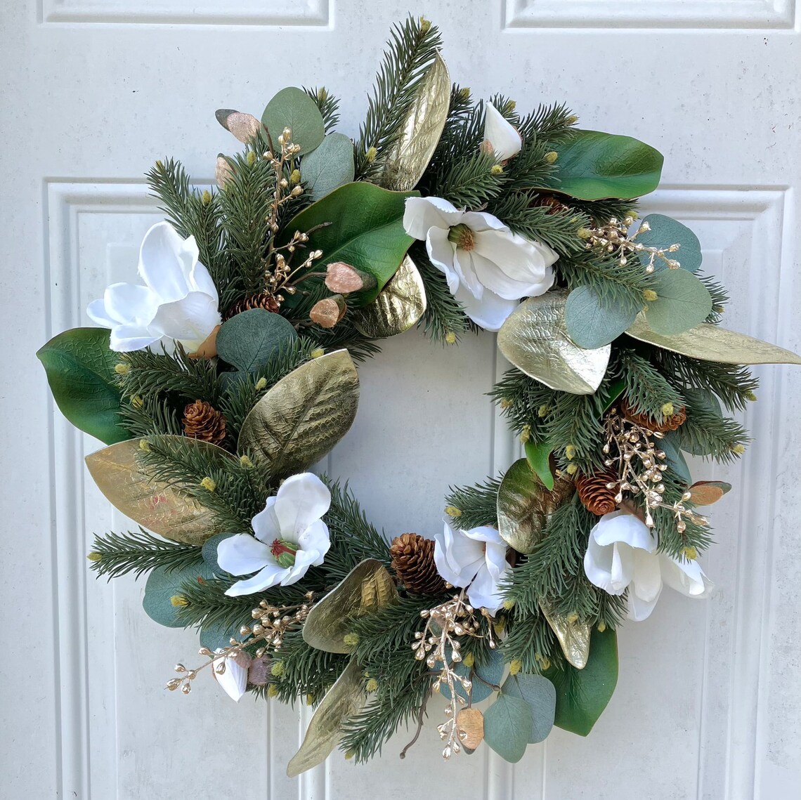 Magnolia and Evergreen Christmas Wreath, Elegant Eucalyptus Holiday ...