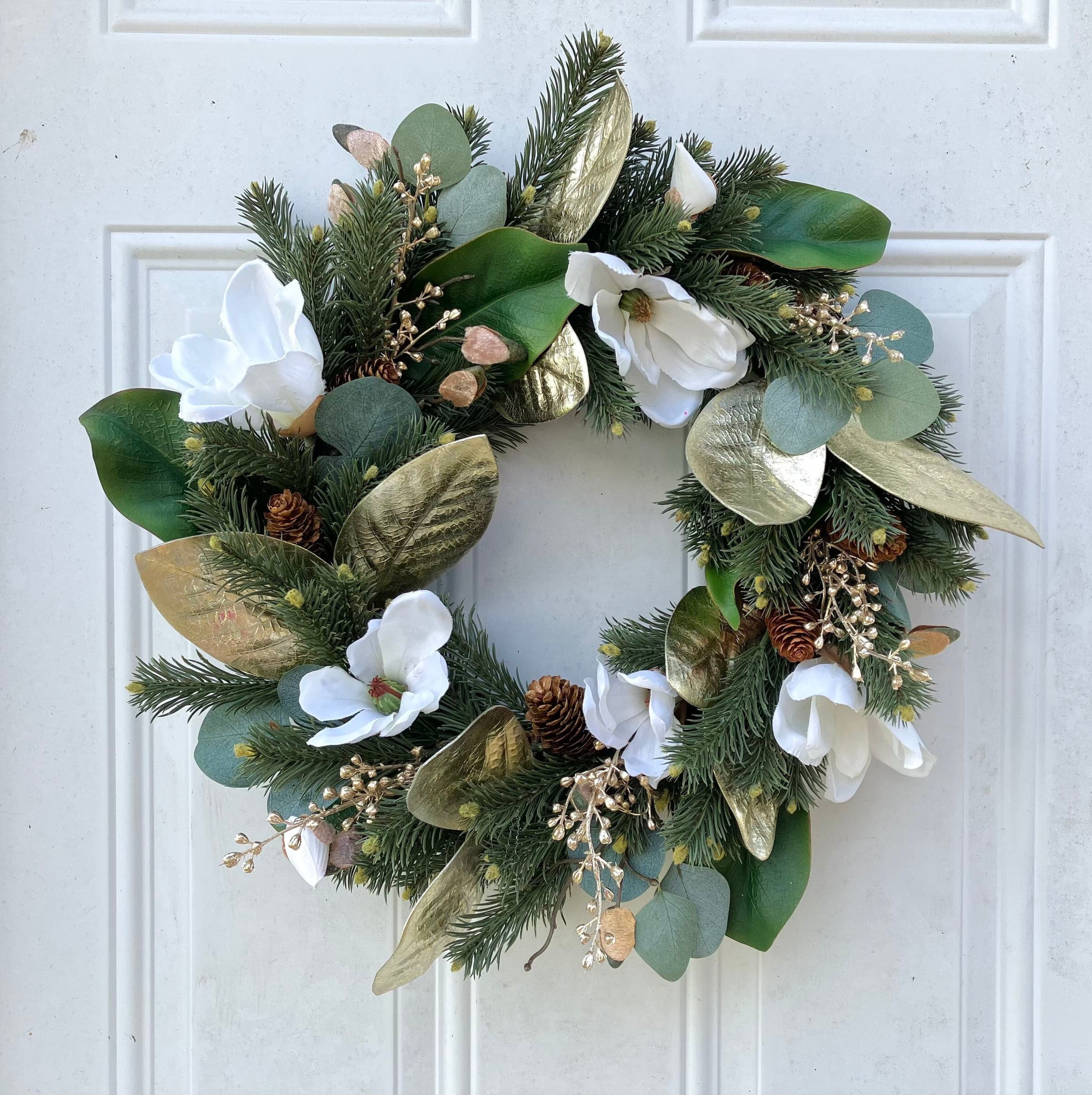 Magnolia and Evergreen Christmas Wreath, Elegant Eucalyptus Holiday ...