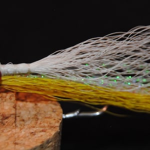Saltwater Clouser Minnow Fly Fishing Flies Yellow Shimmer 3 Pack - Etsy