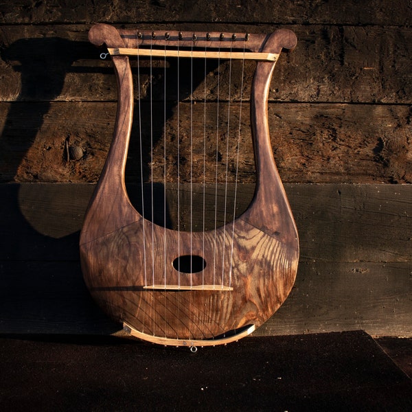 Lyre - Etsy