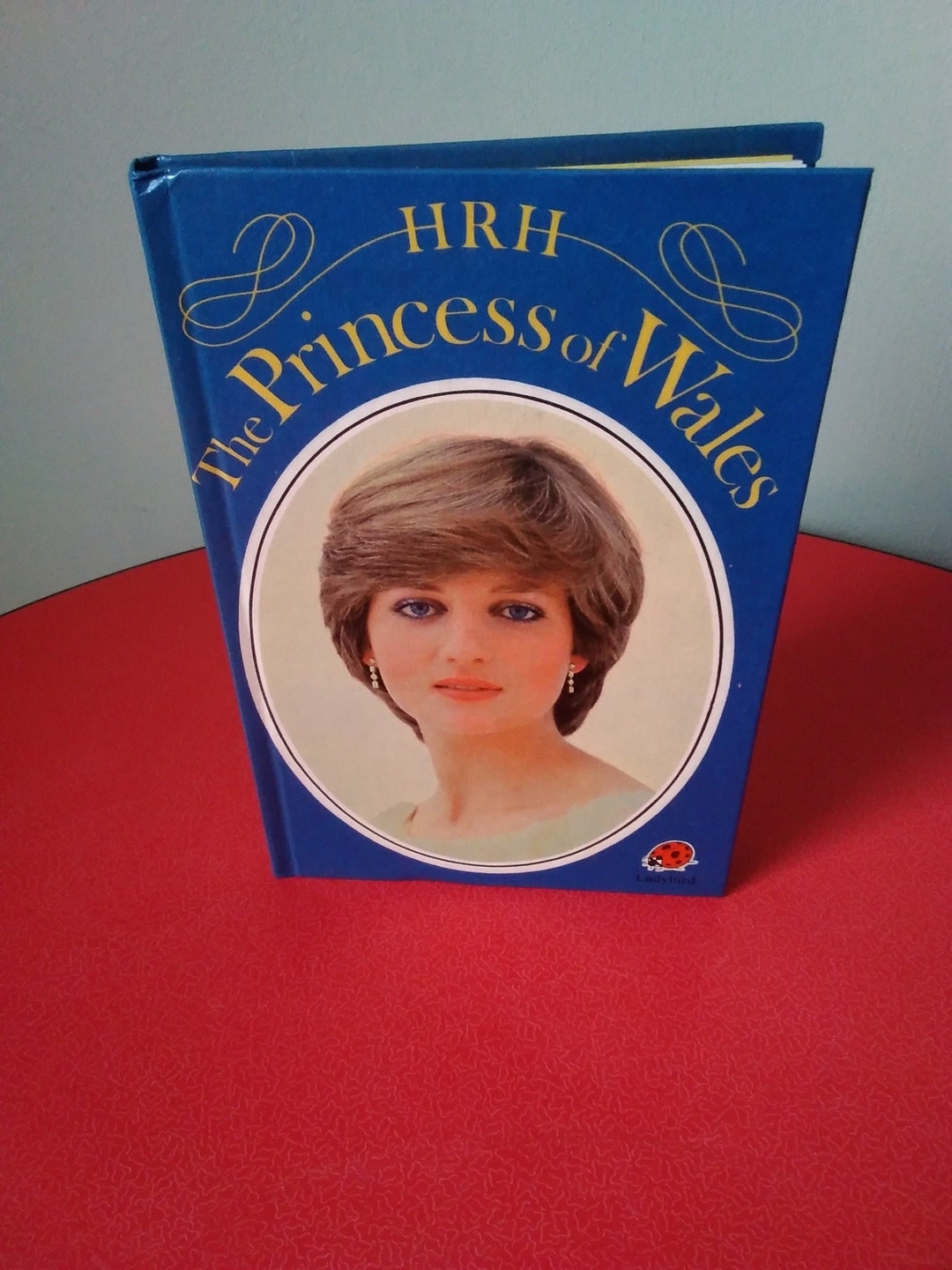 Vintage 1982 Ladybird Book: HRH Princess Diana First Edition - Etsy