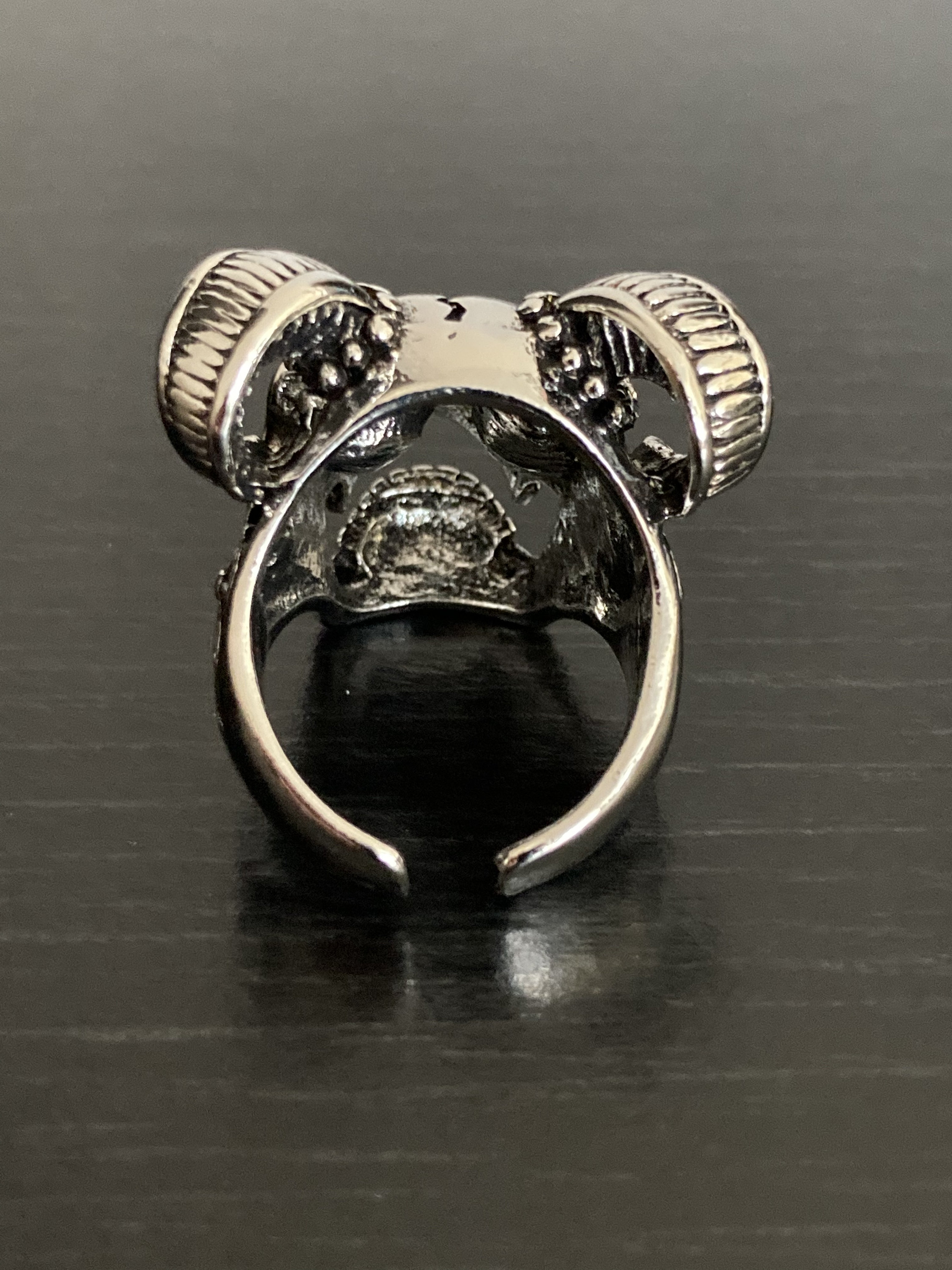 Bague réglable crâne de vampire cornu, bijoux de motard rock punk goth ...