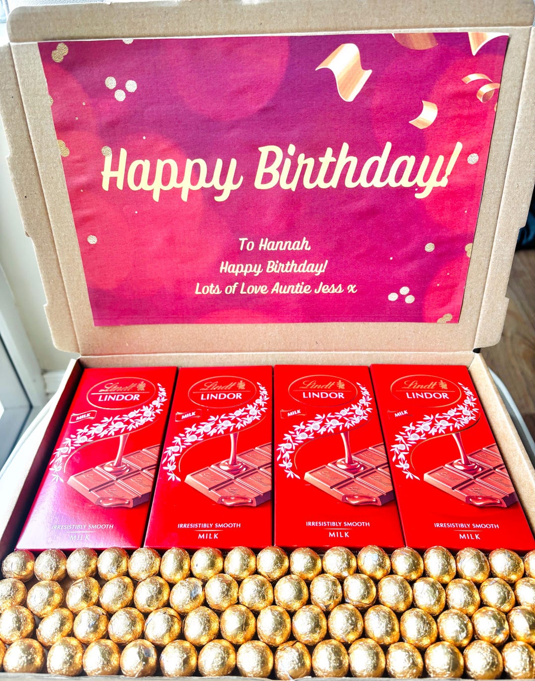 Lindt Chocolate Gift Box: Personalised Postal Treat. Guaranteed Fast ...