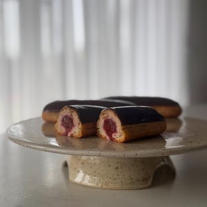 Handmade Cake Stand, Flat Cake Platter, Beige Speckled Serving Plate ...