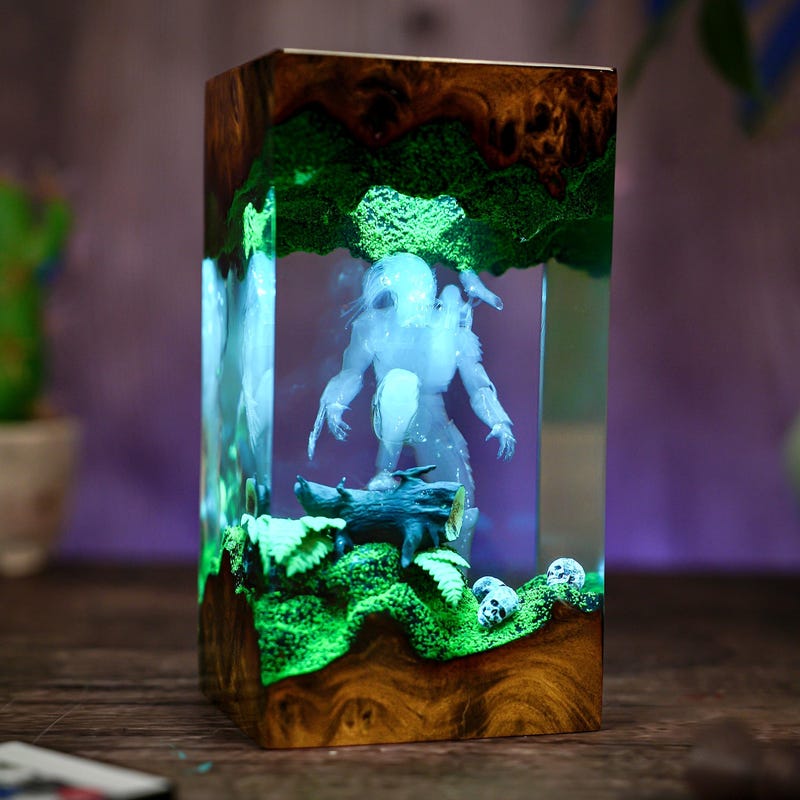 Wood Alien - Etsy