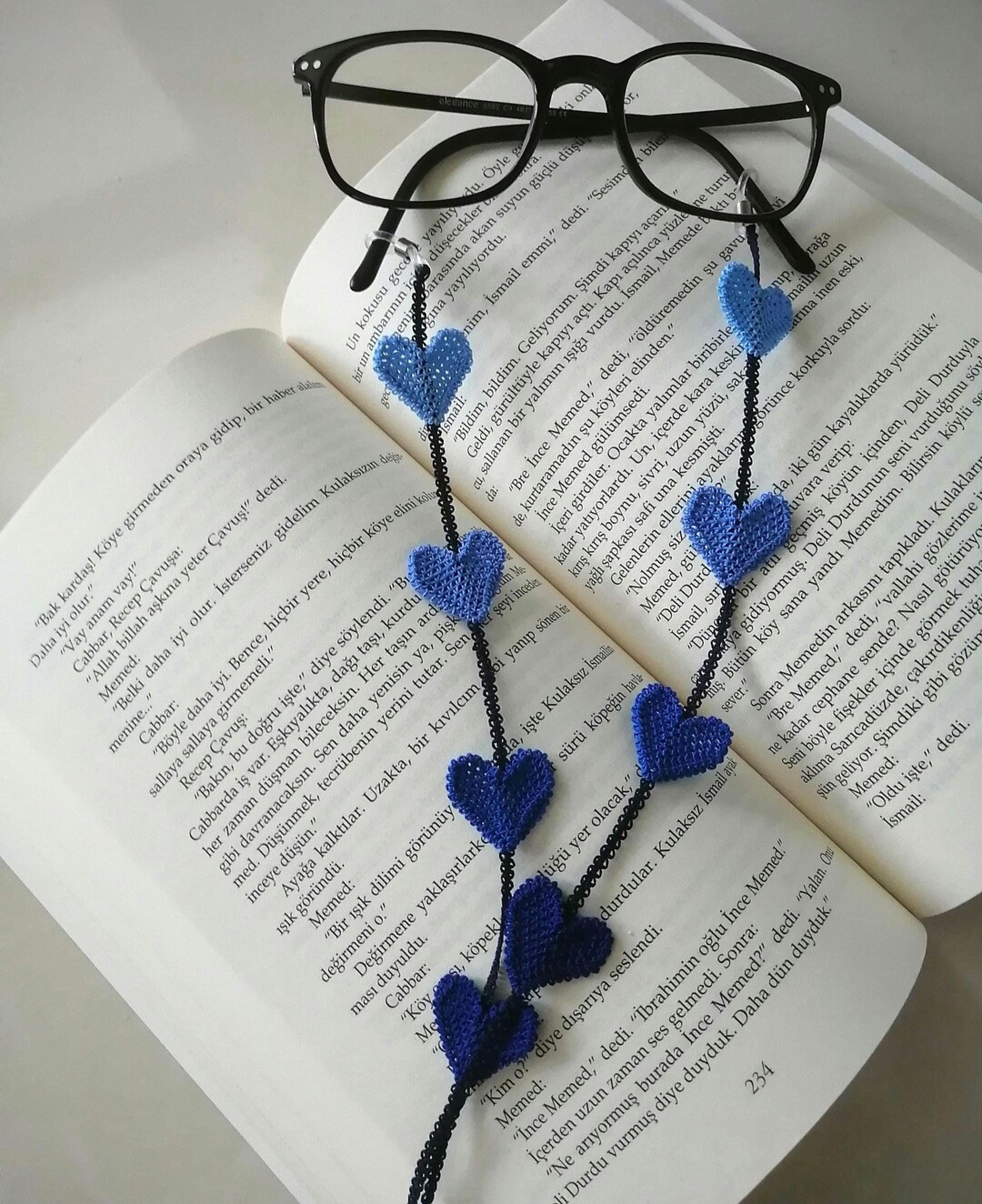 Blue Heart Traditional Needle Lace Glasses Chain: Turkish Oya Eyeglass ...