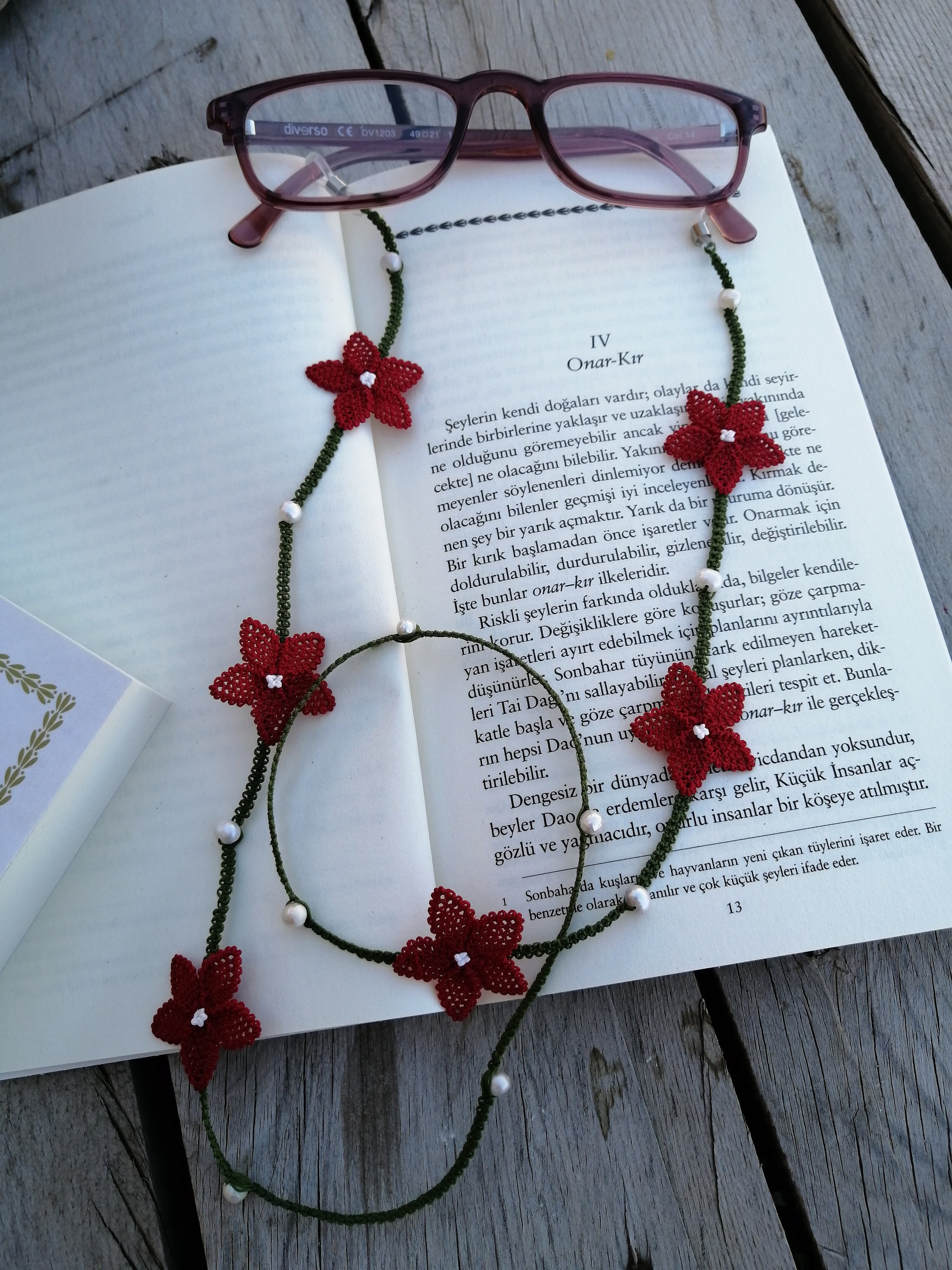 Red Flower Hand-knitted Eyeglass Strap Pearl Beaded Crochet - Etsy