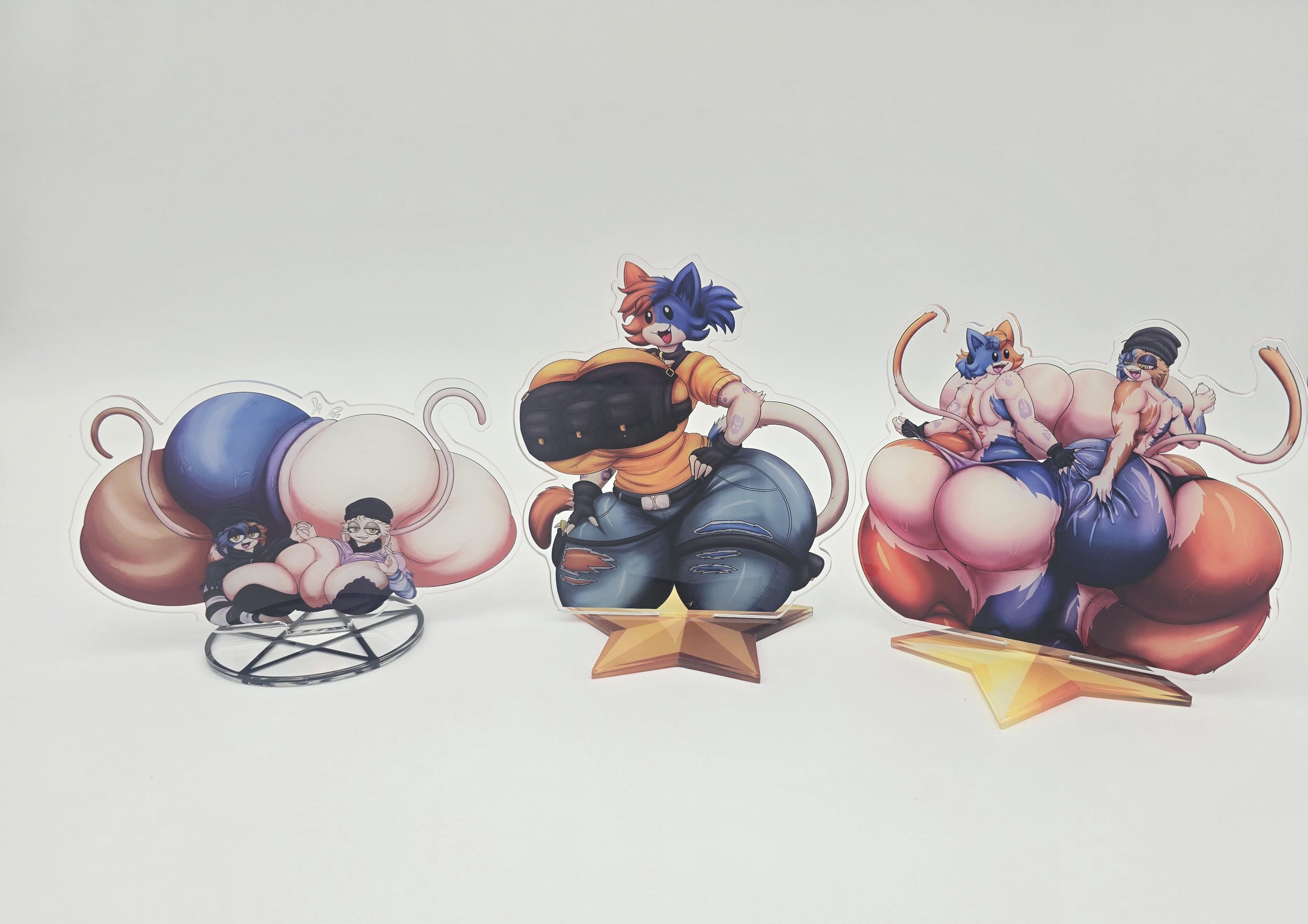 Triple Kitty Standee Set 6