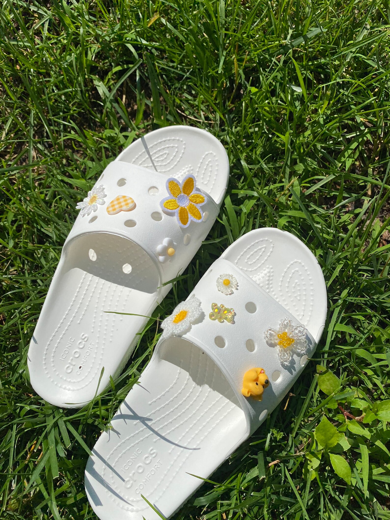 9-10 Pieces of Unique Jibbitzs Daisy Jibbitz Jibbitz for - Etsy