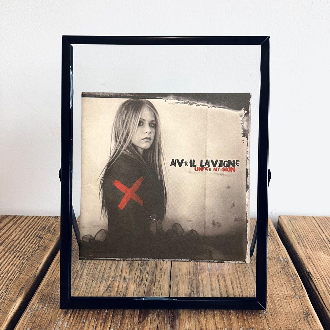 Avril Lavigne - Double-sided Framed Vintage Album Cover Metal Stand up ...