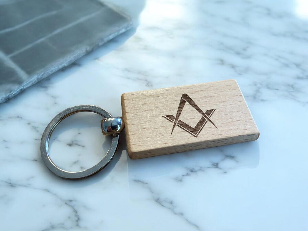Masonic Keyring Can Be Engraved Personalised - Engraved Masonic Symbol ...
