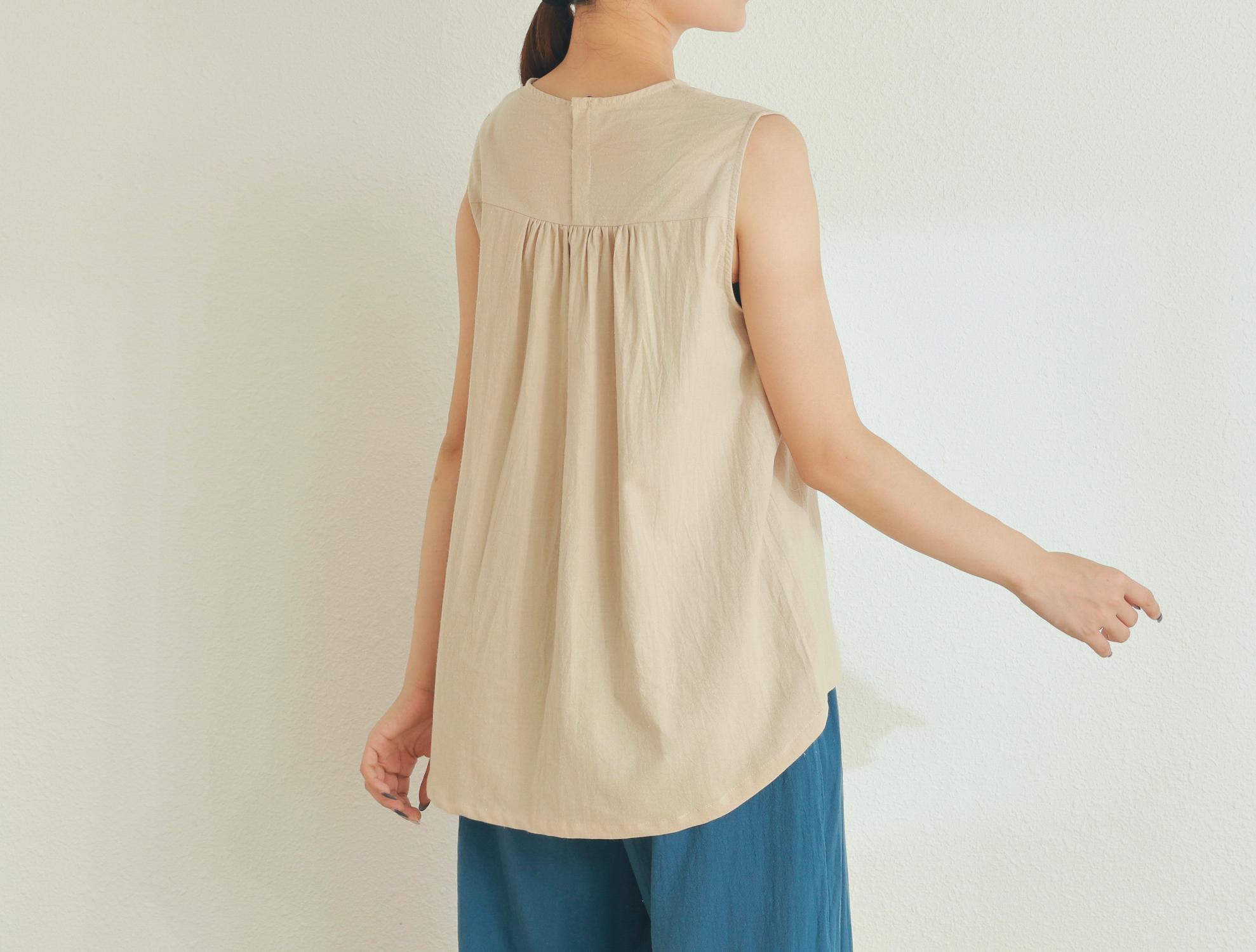 Women Summer Cotton Tops Sleeveless Tops Irregular Tops Short Front and ...