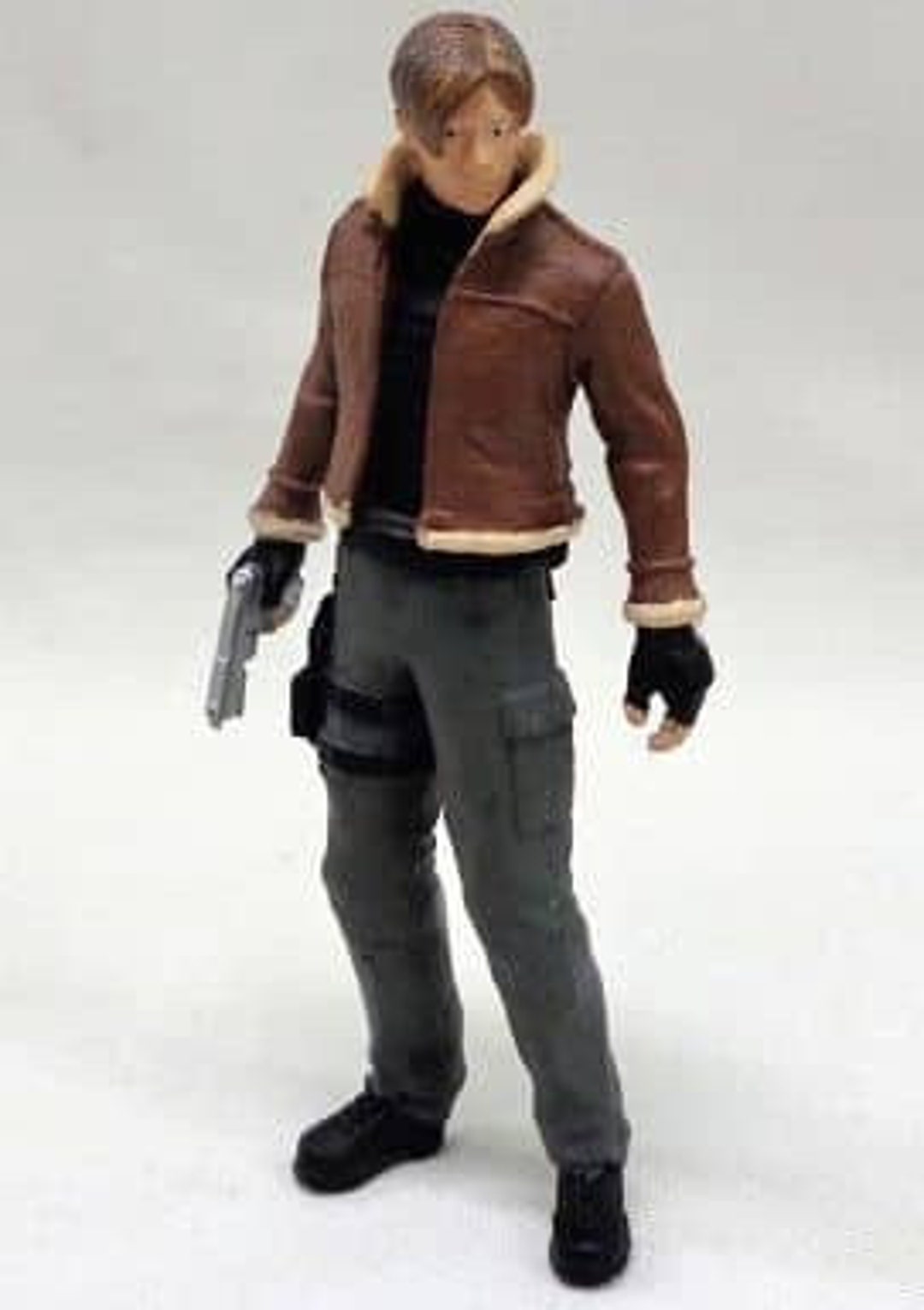Agatsuma Resident Evil Biohazard 4: Leon S. Kennedy - Etsy