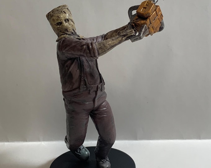 Agatsuma Resident Evil Biohazard 4: Chainsaw Ganado - Etsy