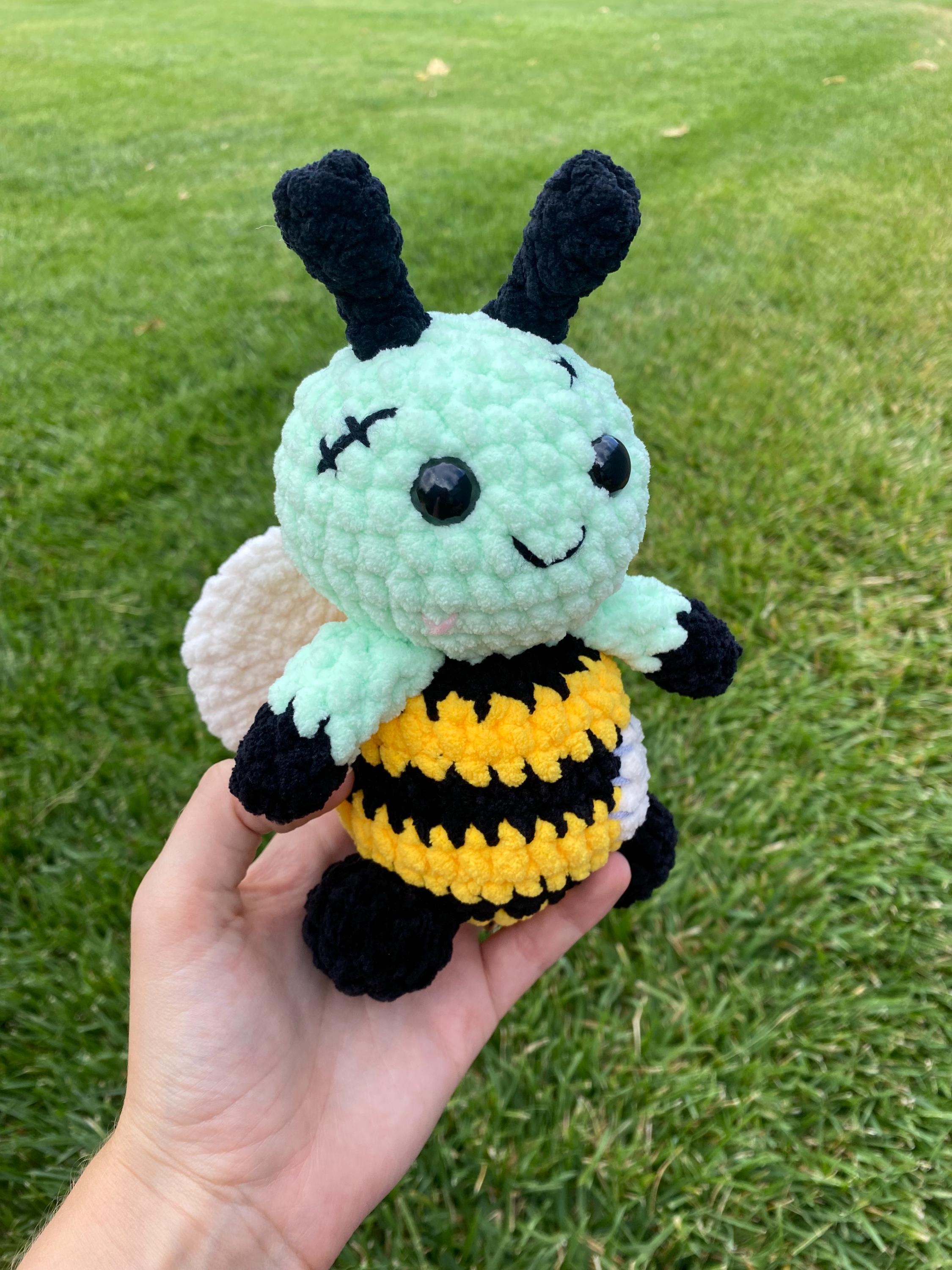 Zom-bee Crochet Pattern PDF | Amigurumi Zombie Bee Plush | Halloween ...
