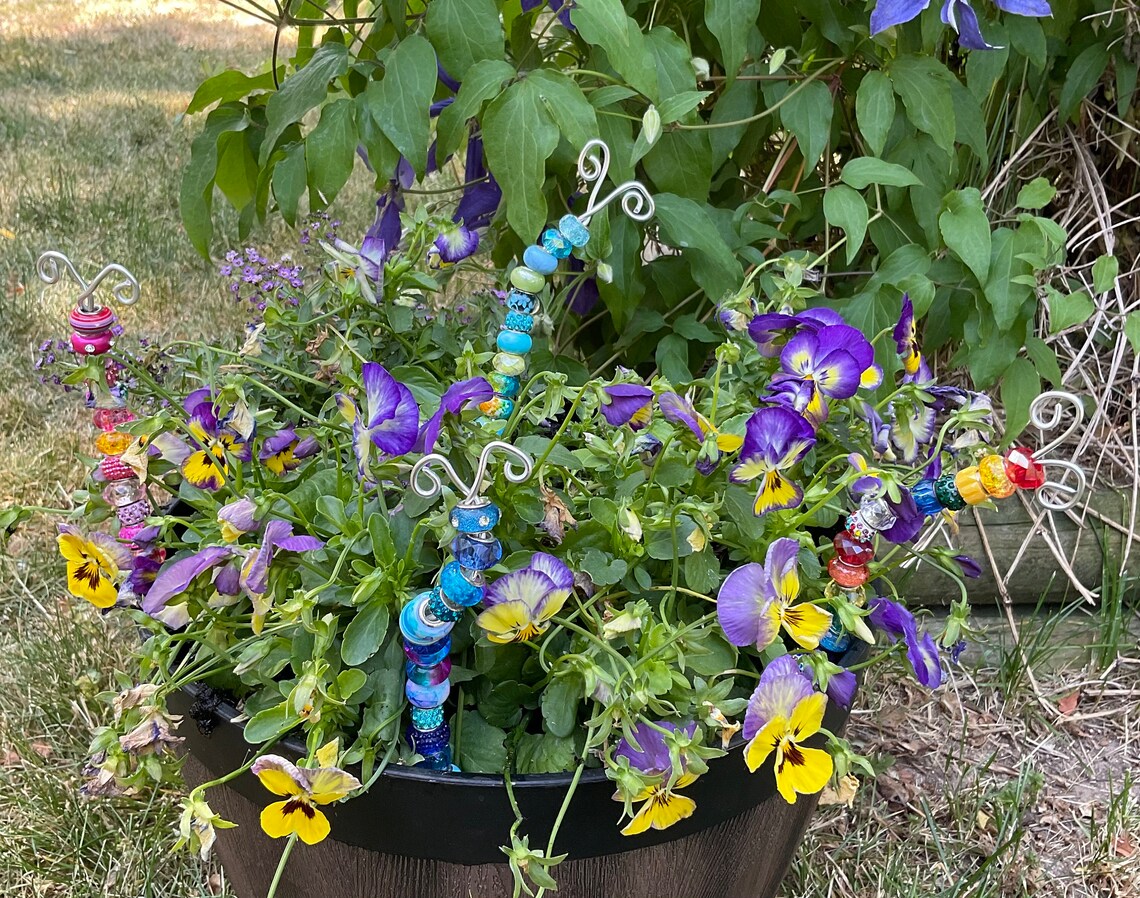 Handmade Beaded Plant Trellis & Stake Set: Colorful Yard Art - Etsy Canada