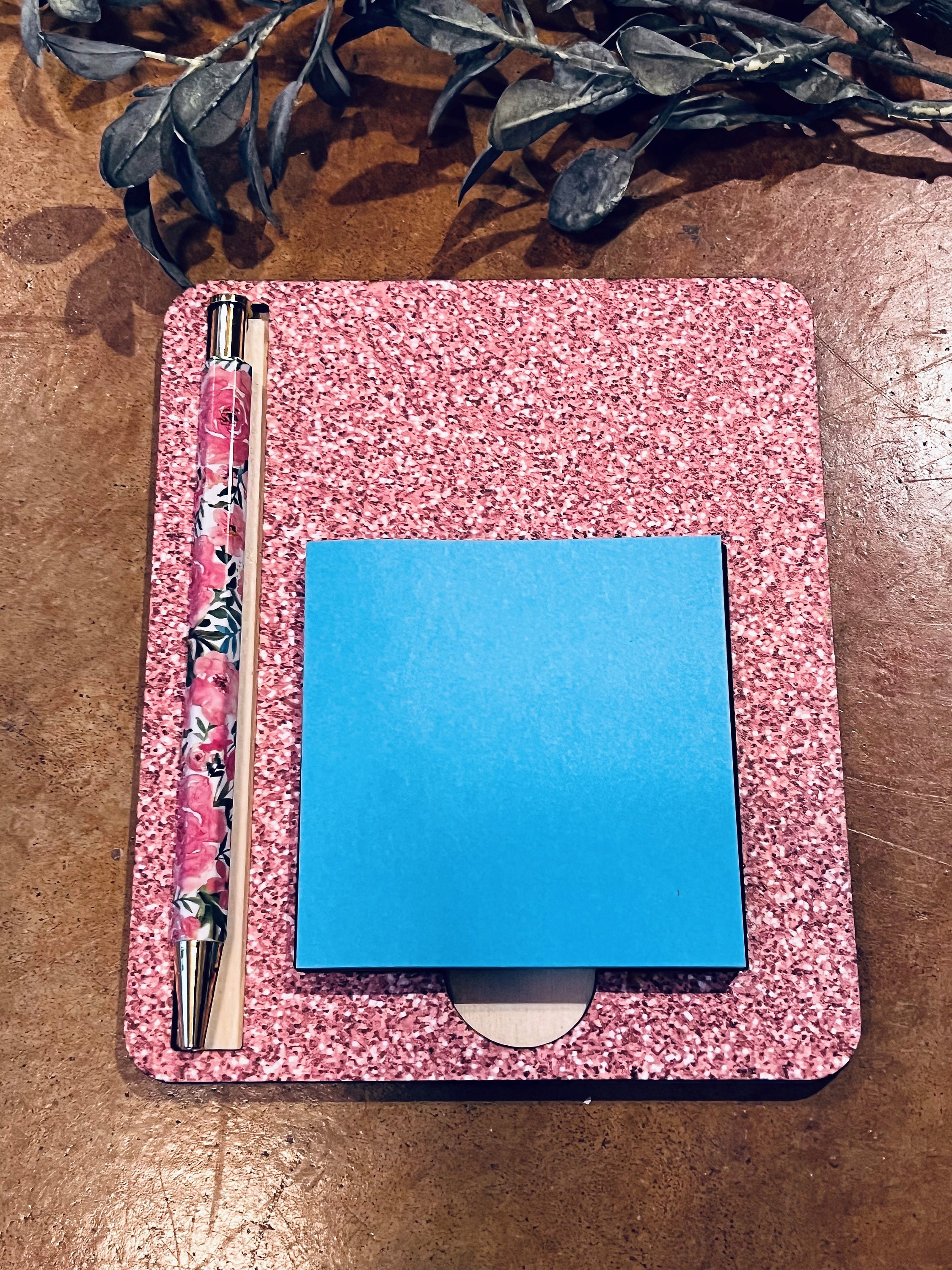 Post It Note and Pen Holder With Personalization! Teacher Appreciation ...