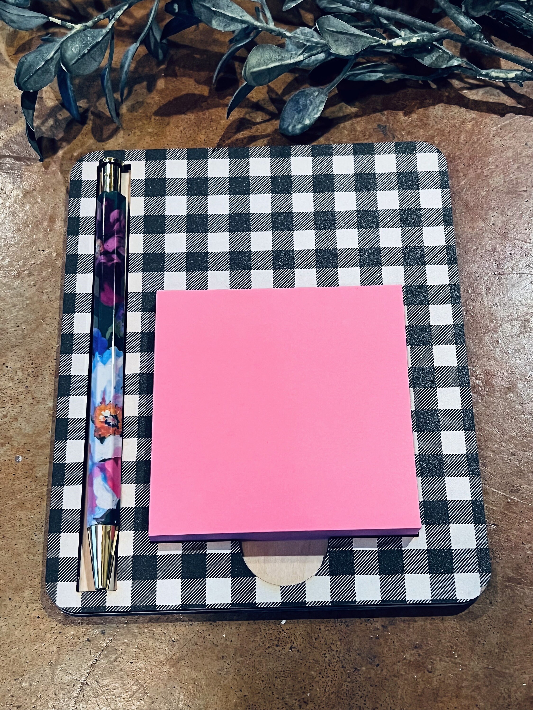 Post It Note and Pen Holder With Personalization! Teacher Appreciation ...