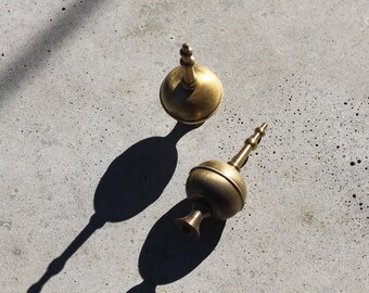 Lamp Finial: Pair of Solid Antiqued Brass Finish Shell Lampshade ...