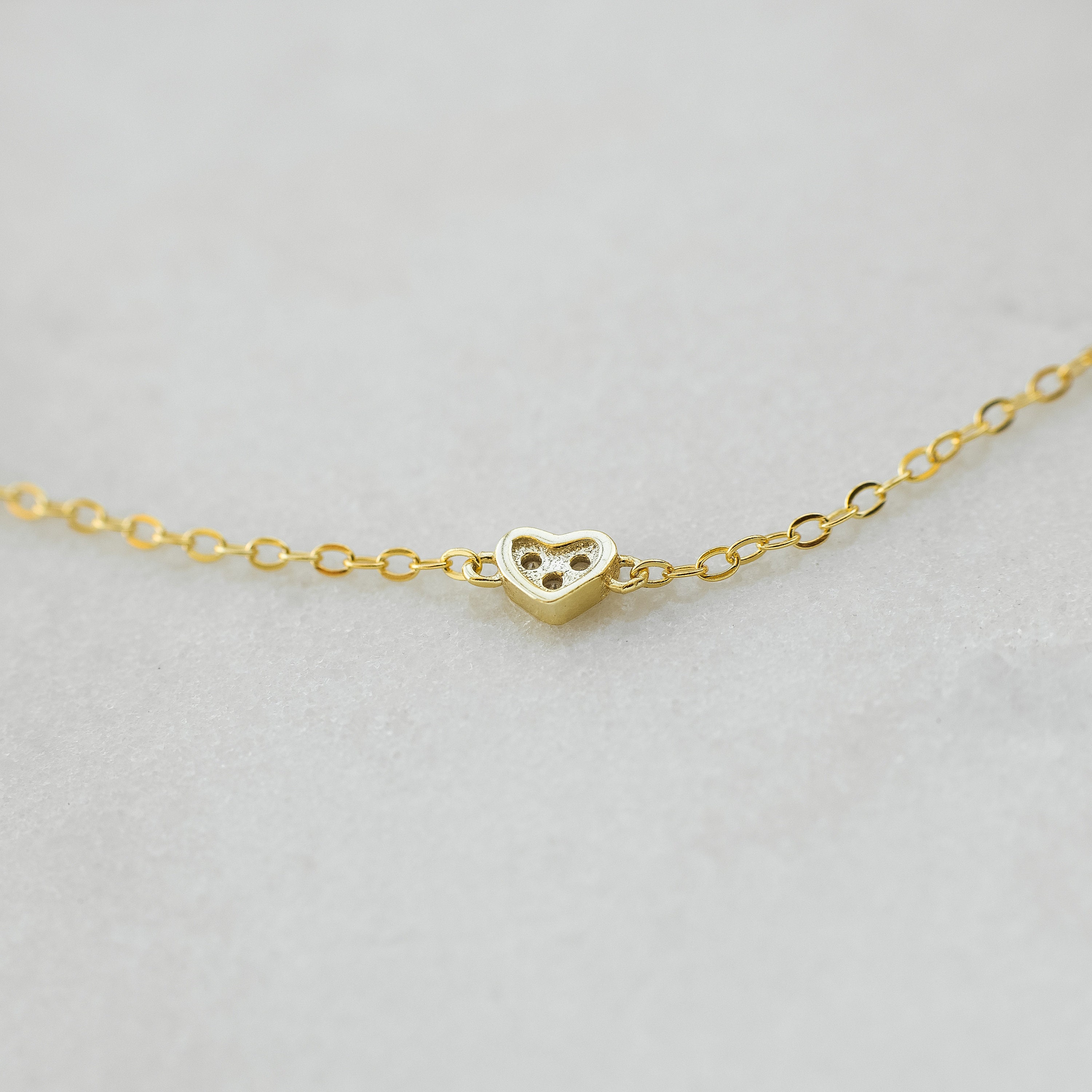 Dainty Tiny Heart Bracelet Delicate Gold Heart Bracelet - Etsy