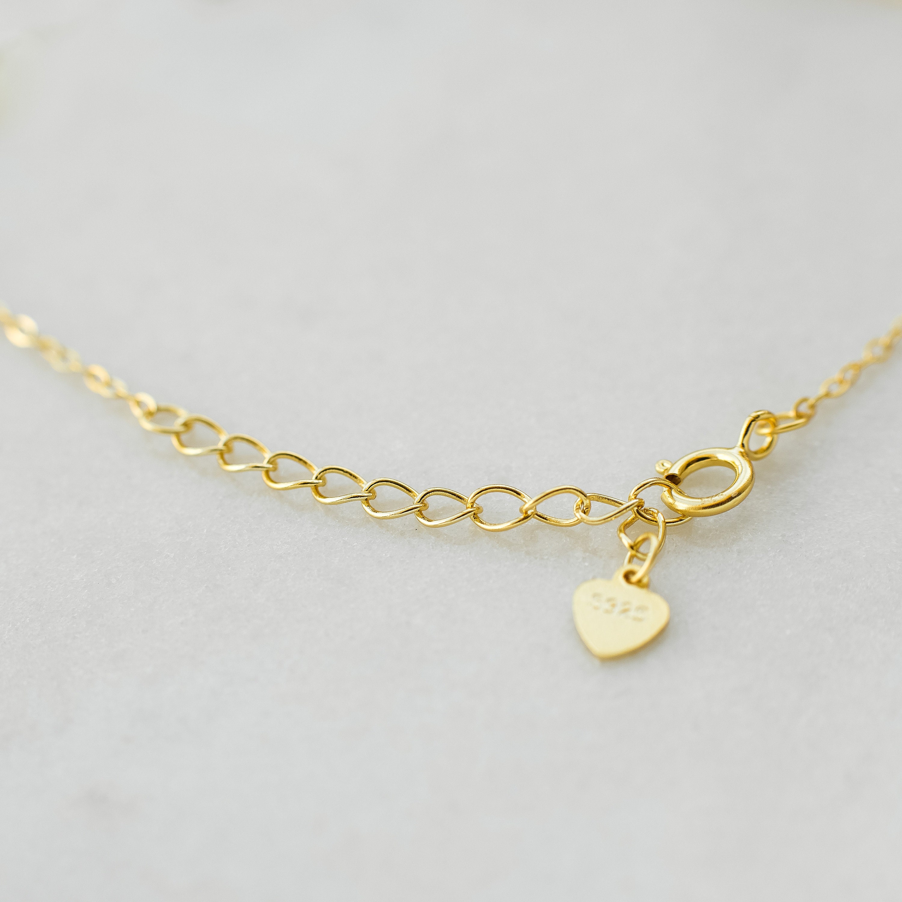 Dainty Tiny Heart Bracelet Delicate Gold Heart Bracelet - Etsy