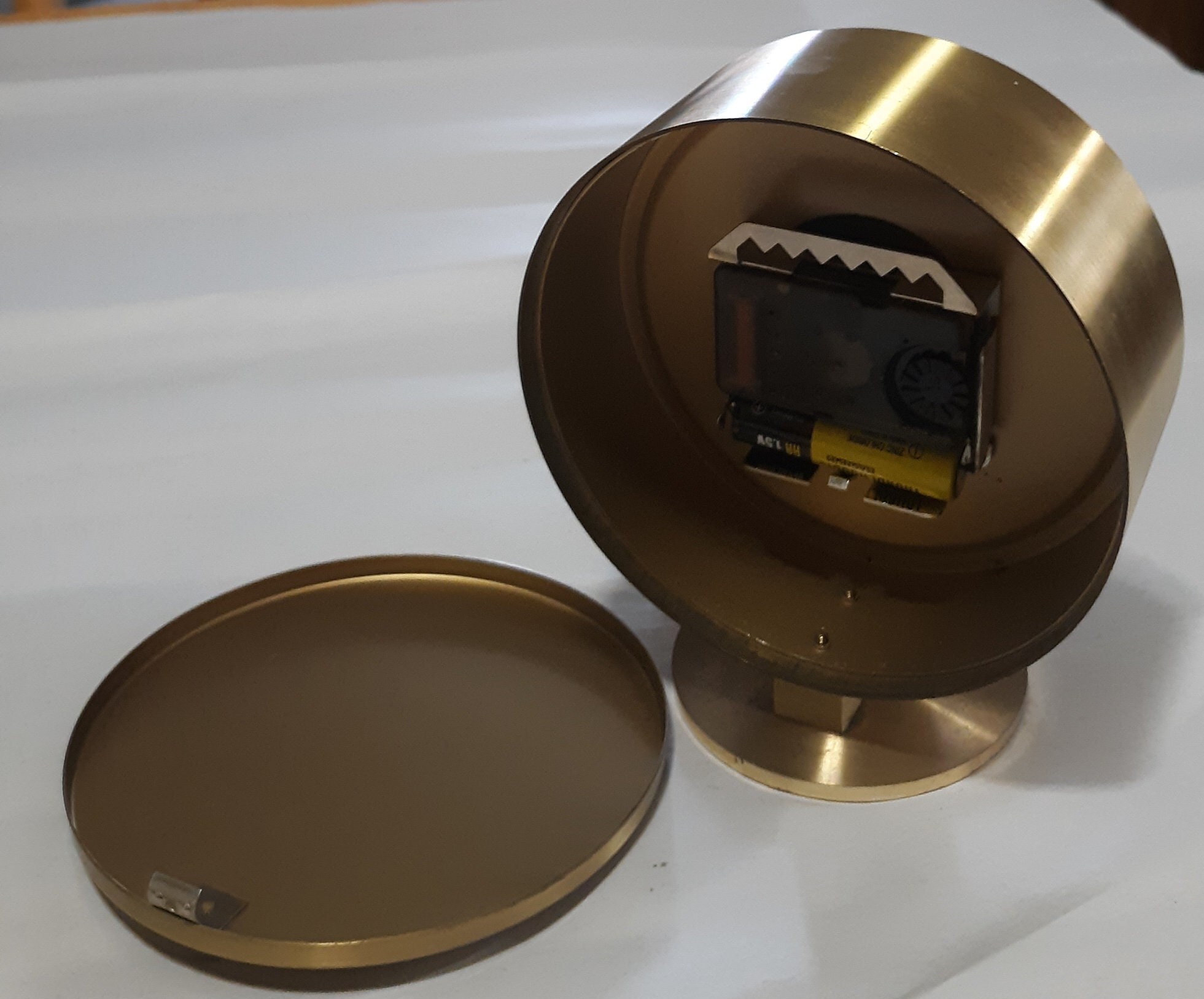 Howard Miller Brass MCM "museum" Desk Clock - Etsy