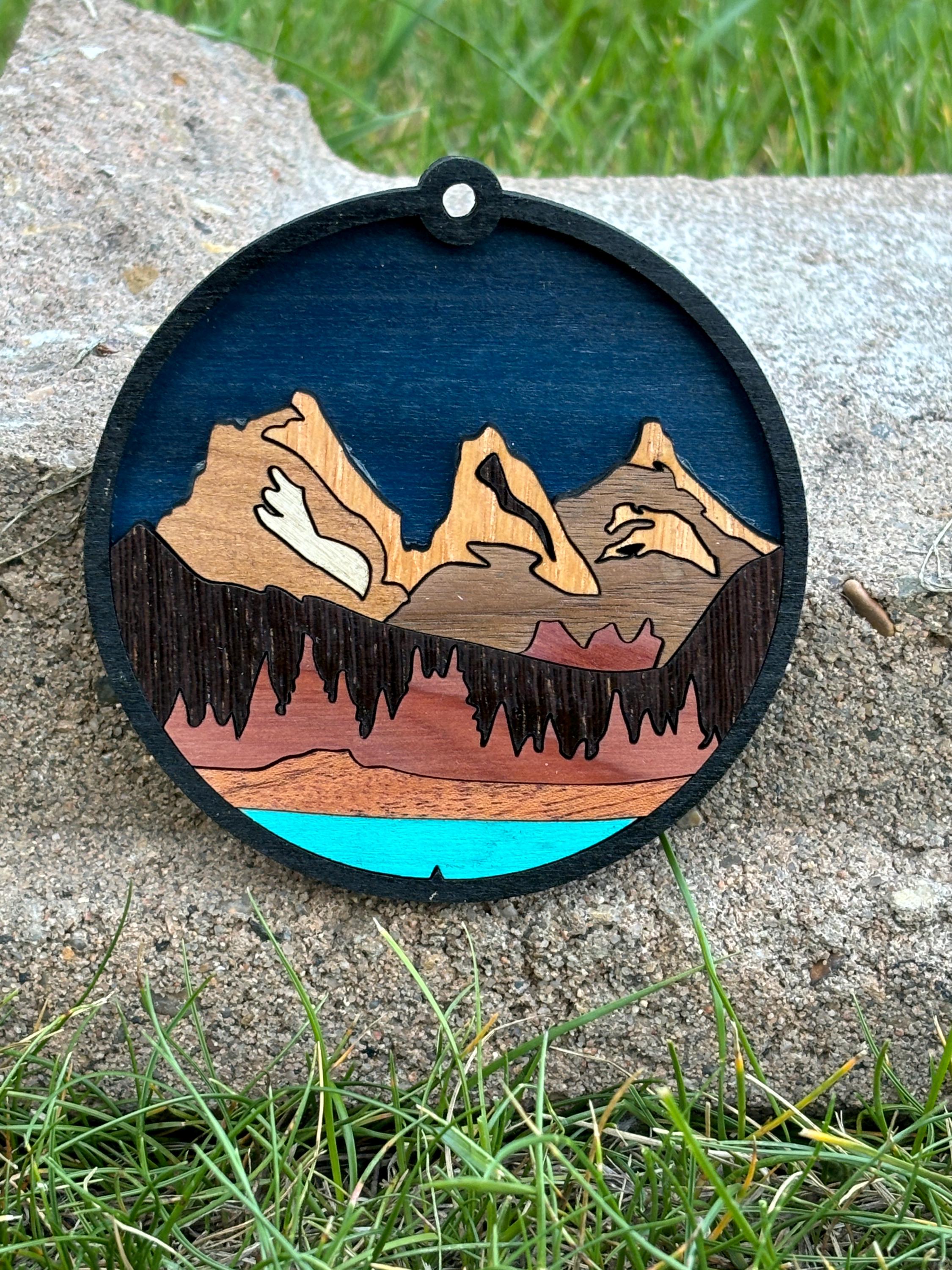 Three Sisters Canmore Alberta Quilt Pattern Laser Cut Art Mountains and ...