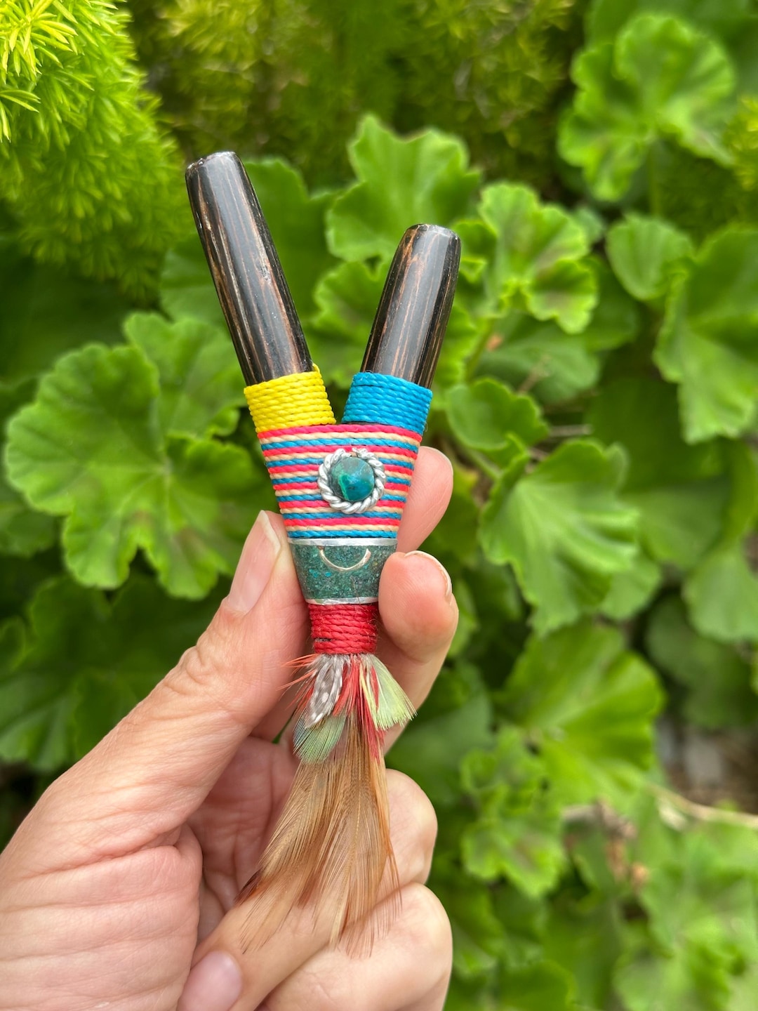 Beautifully Handcrafted Chonta Wood Shipibo Kuripe With Feather Design ...