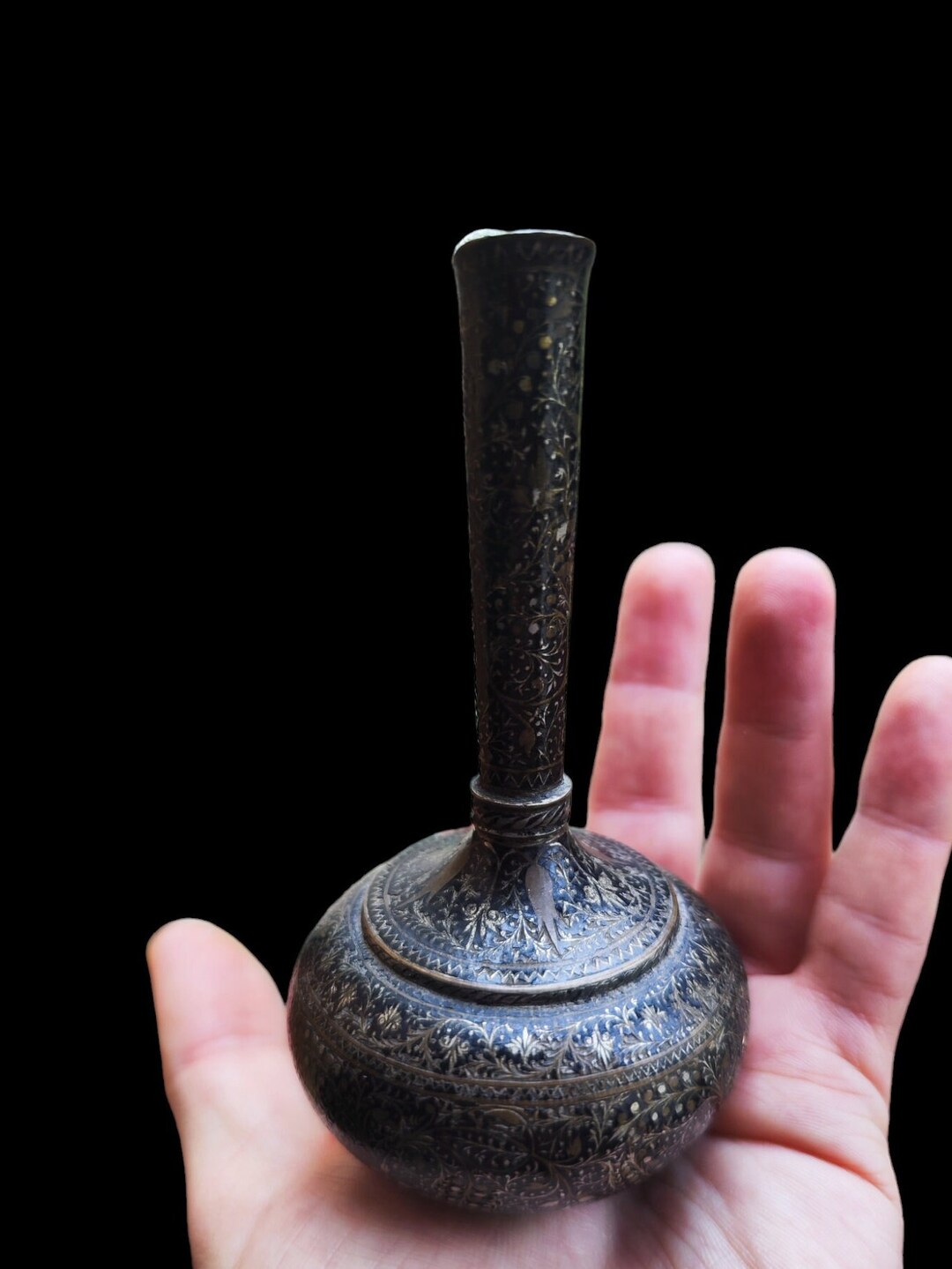 ANTIQUE FLOWER Unique Bud Tall VASE, Surahi Indian & Rustic Artisan ...