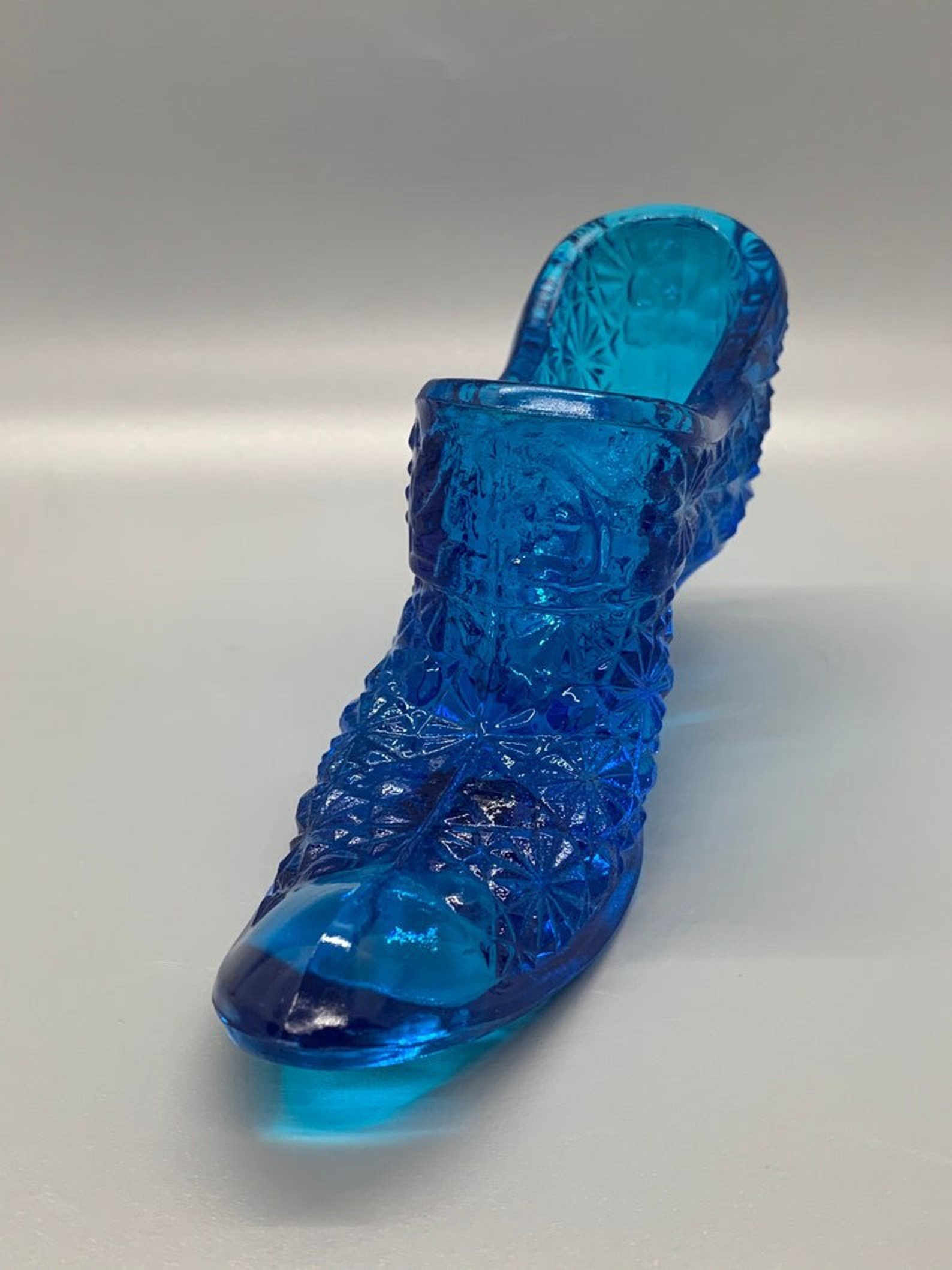 Fenton Daisy and Button Blue Glass Shoe, Victorian Vanity Decor ...