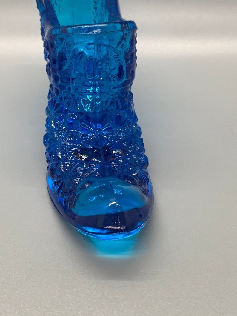 Fenton Daisy and Button Blue Glass Shoe, Victorian Vanity Decor ...