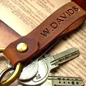 Personalized Leather Keychain: Custom Engraved Monogram Key Ring - Etsy