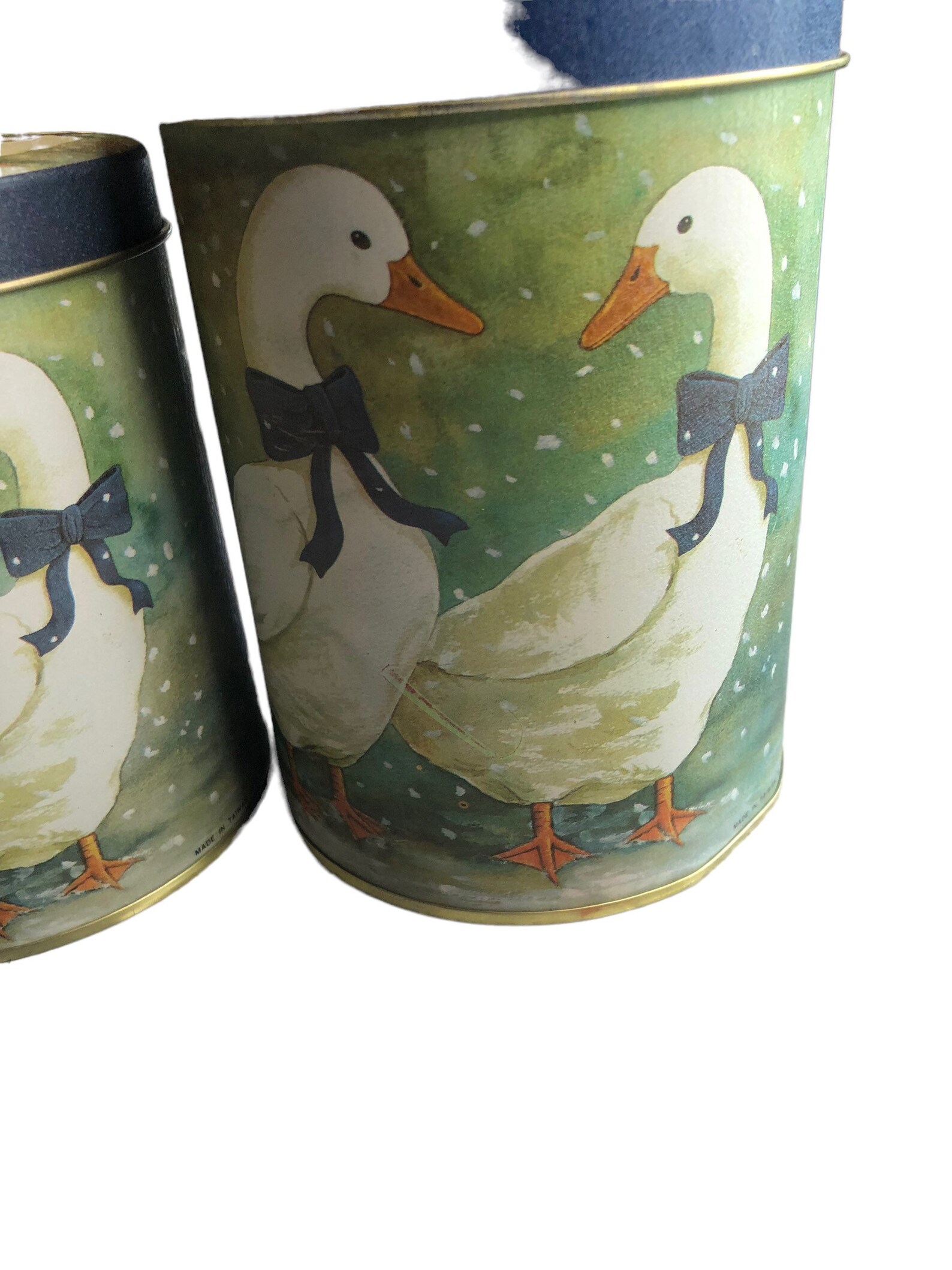 Vintage Winter Geese Tins, Set of 3 Canisters, Christmas Around the ...