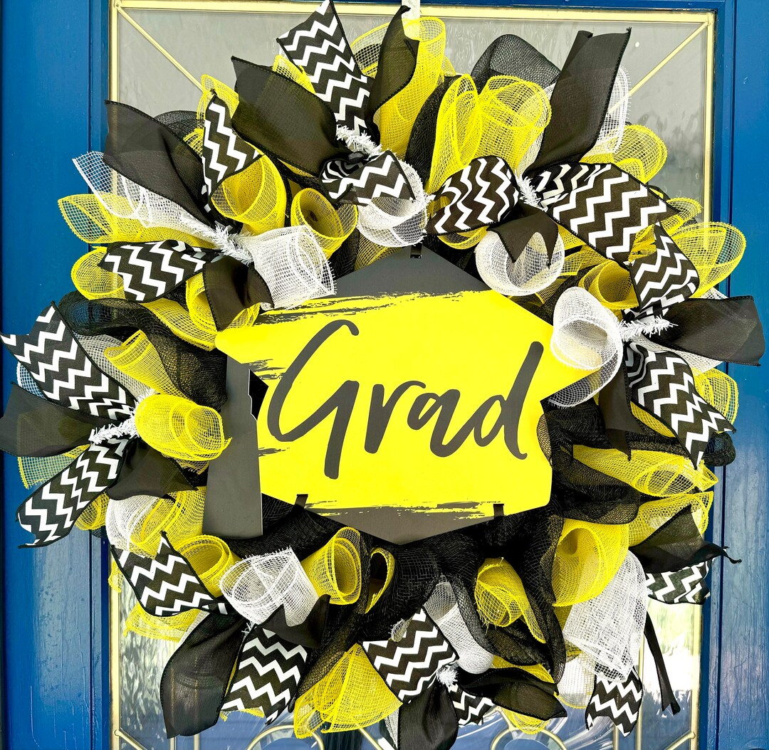 Graduation Day Wreath-big Dot of Happiness-yellow Grad-best is yet to ...