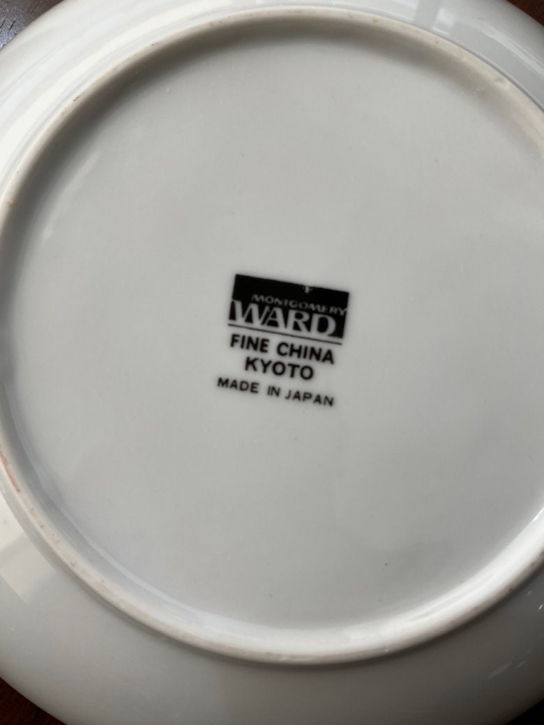 Japanese Dinnerware Set 5 Piece China Dinner and Salad Plates, Bowl ...