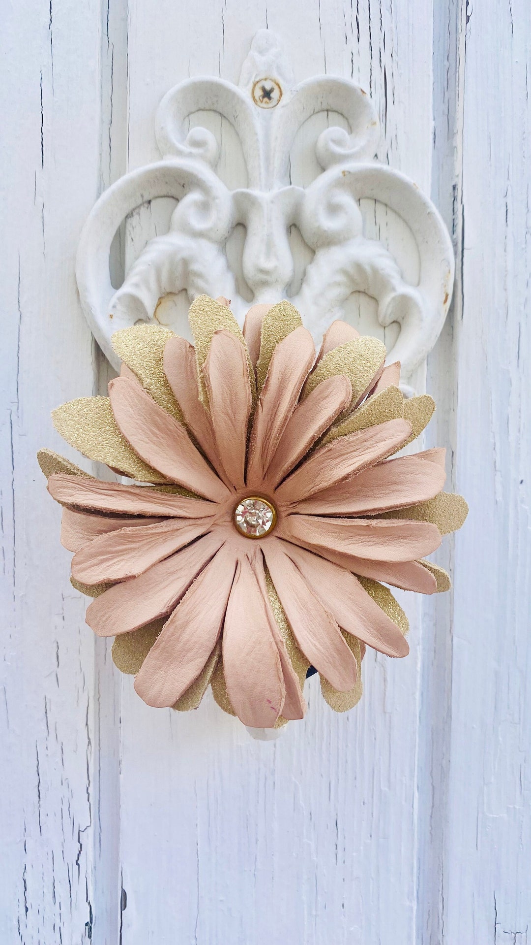 Handmade Leather Daisy Ponytail Holder: Gold Foil Detail - Etsy
