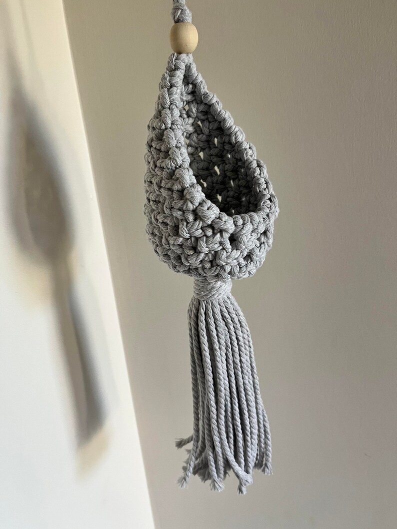 Macrame Pod / Macrame Planter Pod / Macrame Plant Hanger / Macrame ...