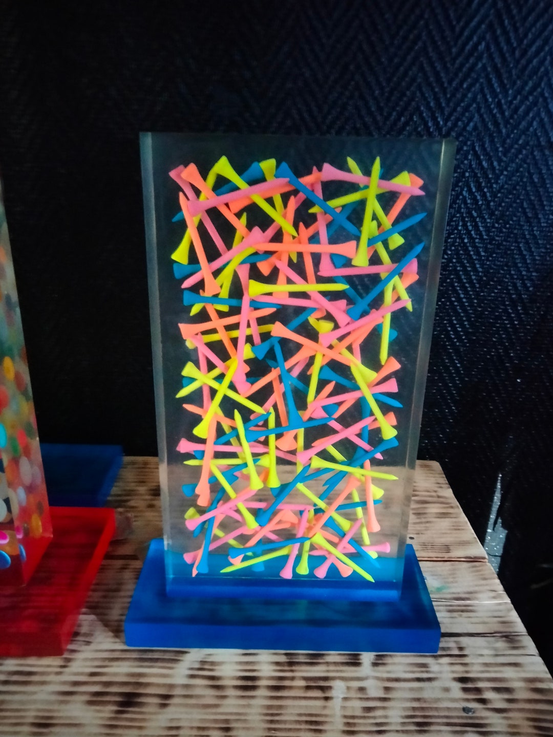 Epoxy Sculpture With Golf Tee in Inclusion - Etsy