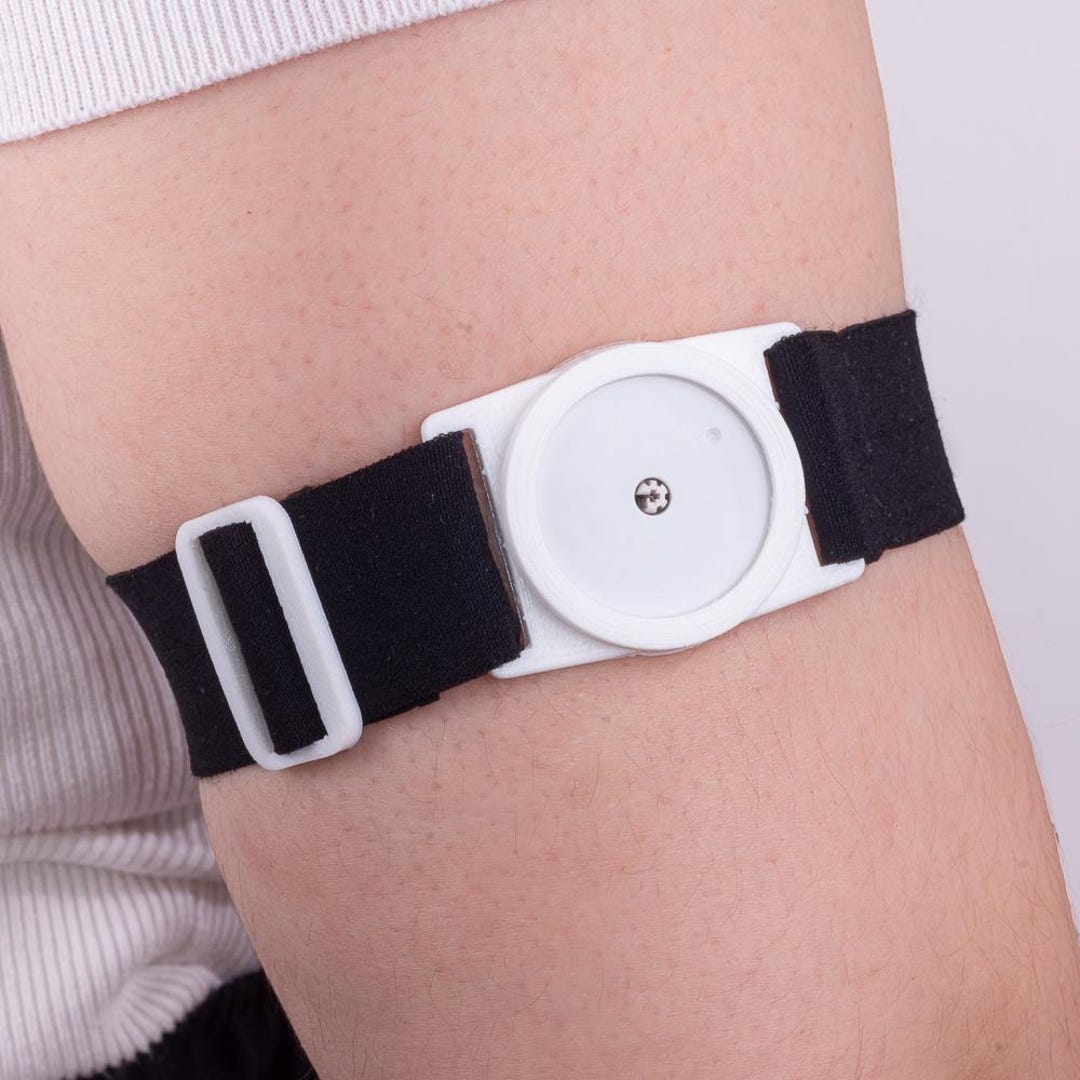 Freestyle Libre Sensor Armband for Protecting Your Freestyle Libre ...