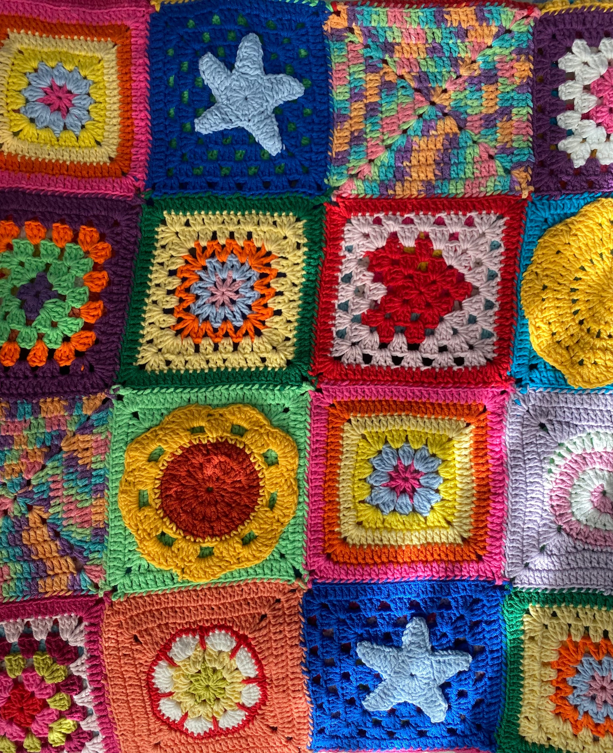 Crocheted Granny Square Patchwork Blanket,granny Square Multicolor ...