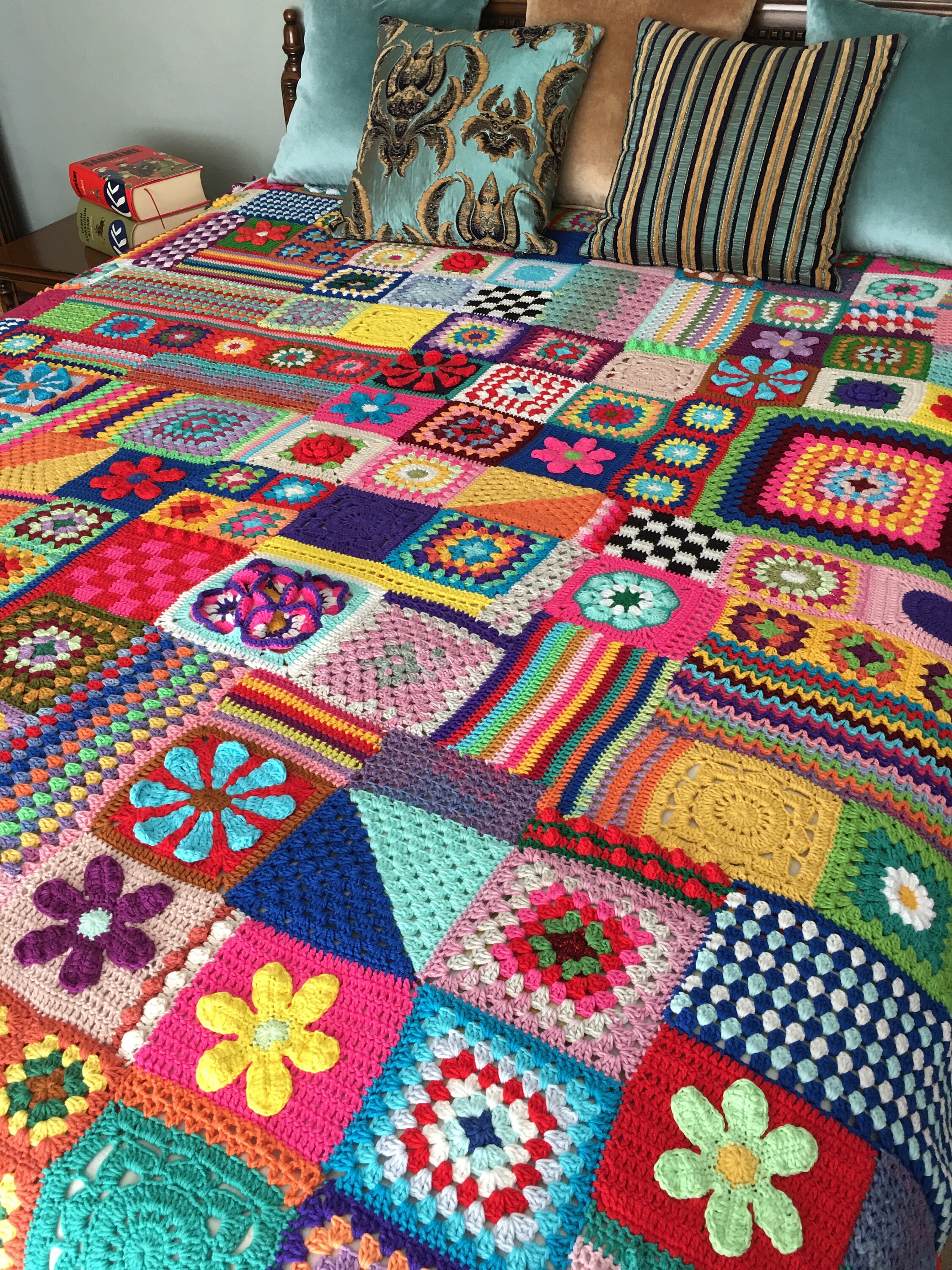 Crocheted Granny Square Patchwork Blanketgranny Square - Etsy