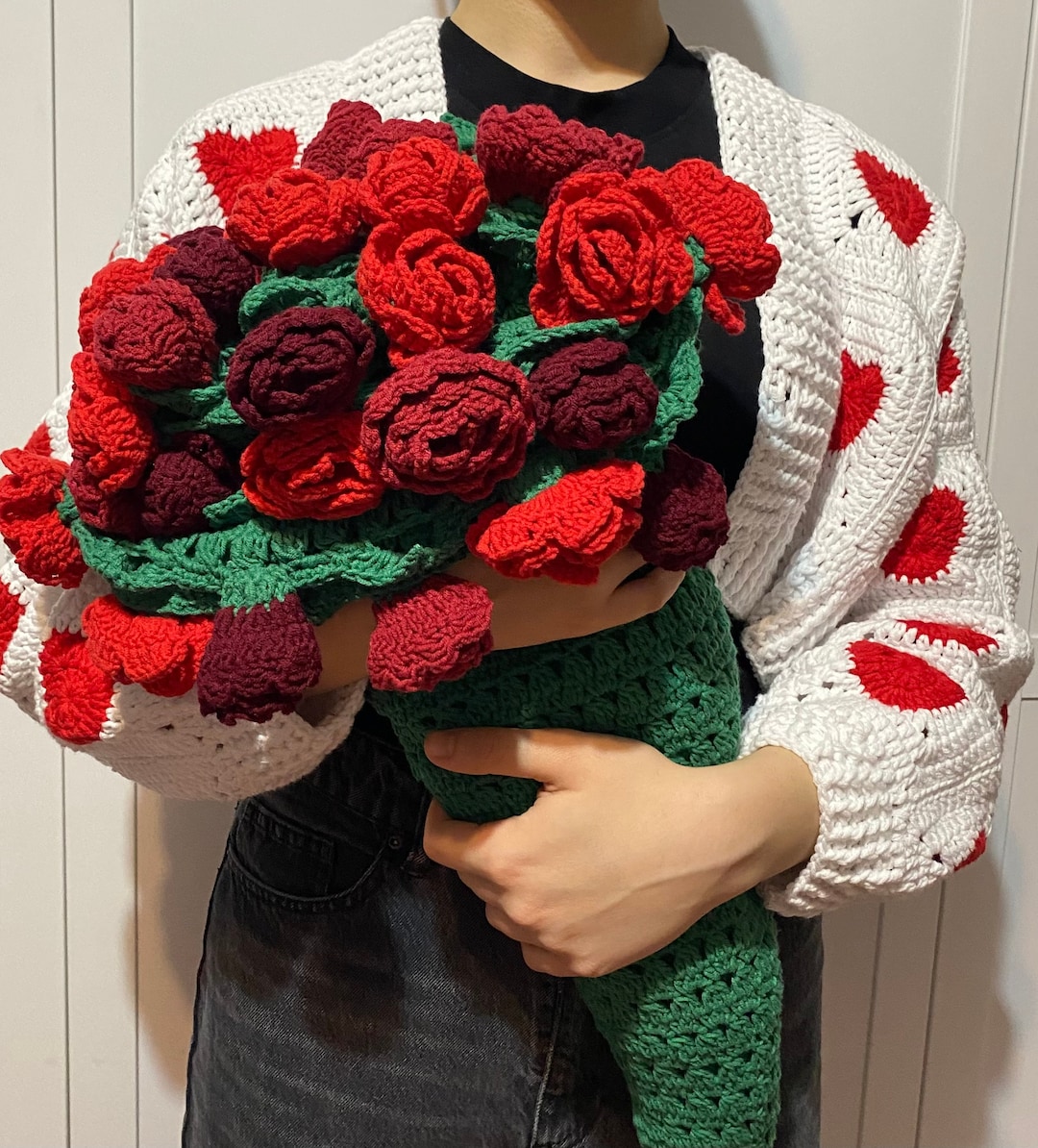 Crochet Flower Bouquet Blanket,crocheted Jumbo 3D Red Rose Bouquet ...
