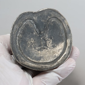 Chinese Ancient Horseshoe Ingot Ingot, White Copper Plated Silver Coins ...