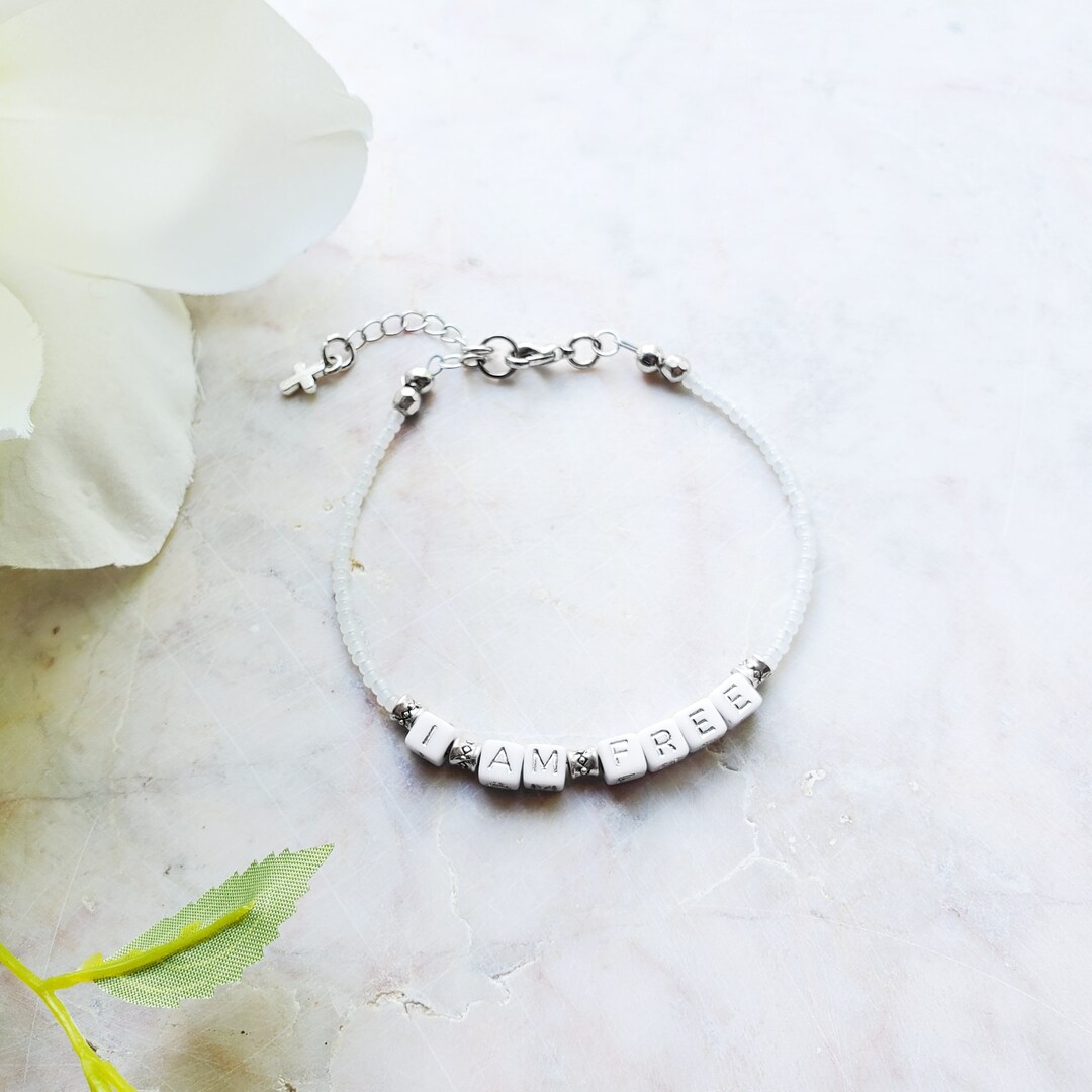 I Am Bracelet, White and Silver, Single Strand, Stackable, Wife Gift ...