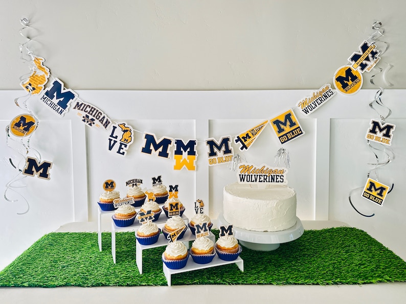 Michigan Wolverines Party Supplies, Birthday, Graduation Decorations ...