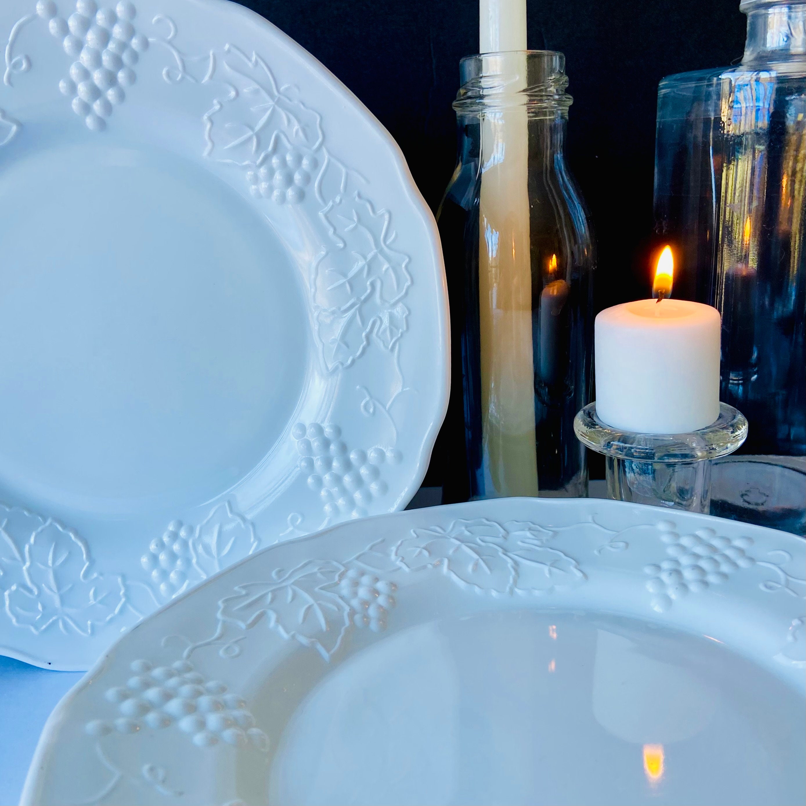 Milk Glass Dinner Plates Set of Four Vintage Harvest Grape Indiana ...