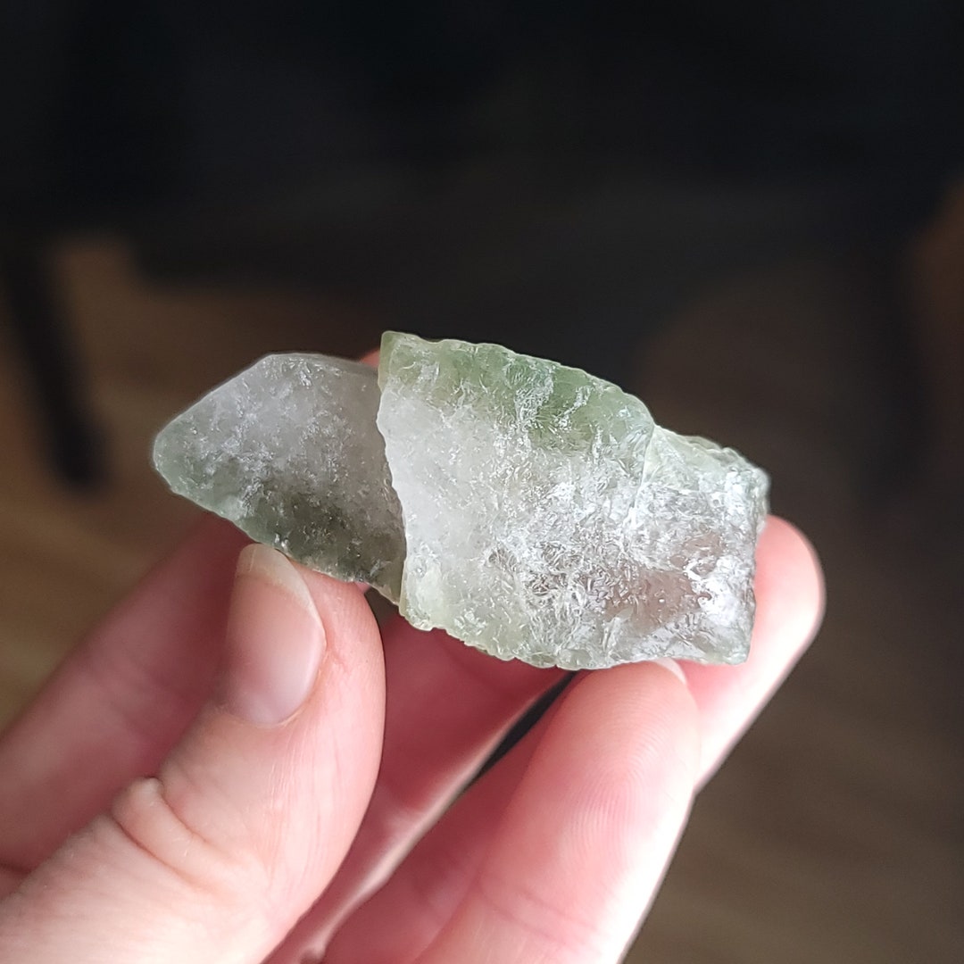 2″ Actinolite Rutile in Raw Quartz 1.5 Oz - Etsy