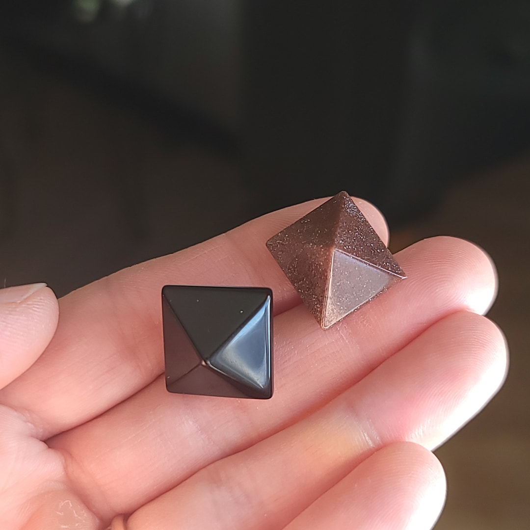 Octahedron Crystal Mini Carving Air Element of the Platonic Solids ...