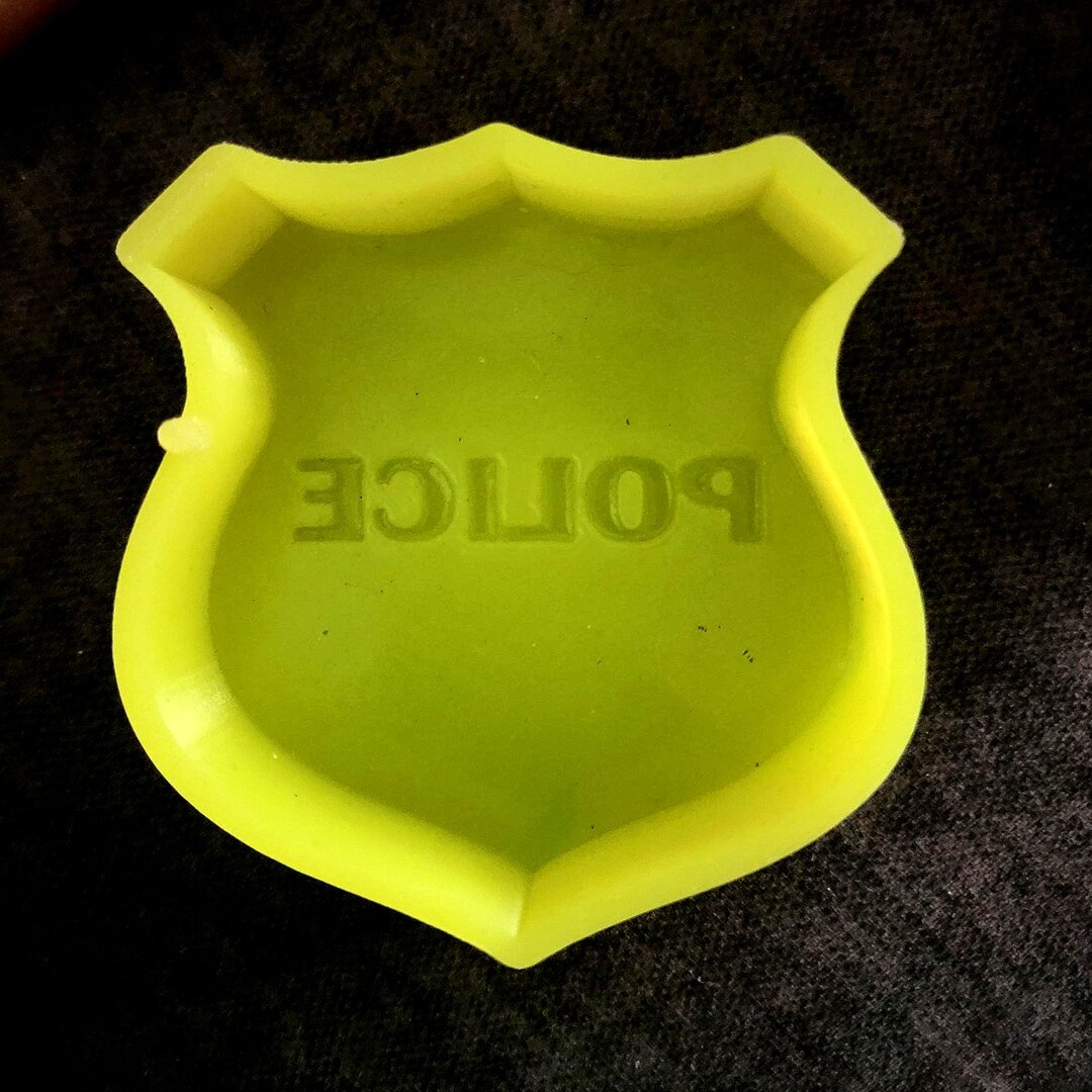 Aprx 3.5”x3.25"×1" Deep, Police Badge Mold Freshie Mold for Soap Making ...