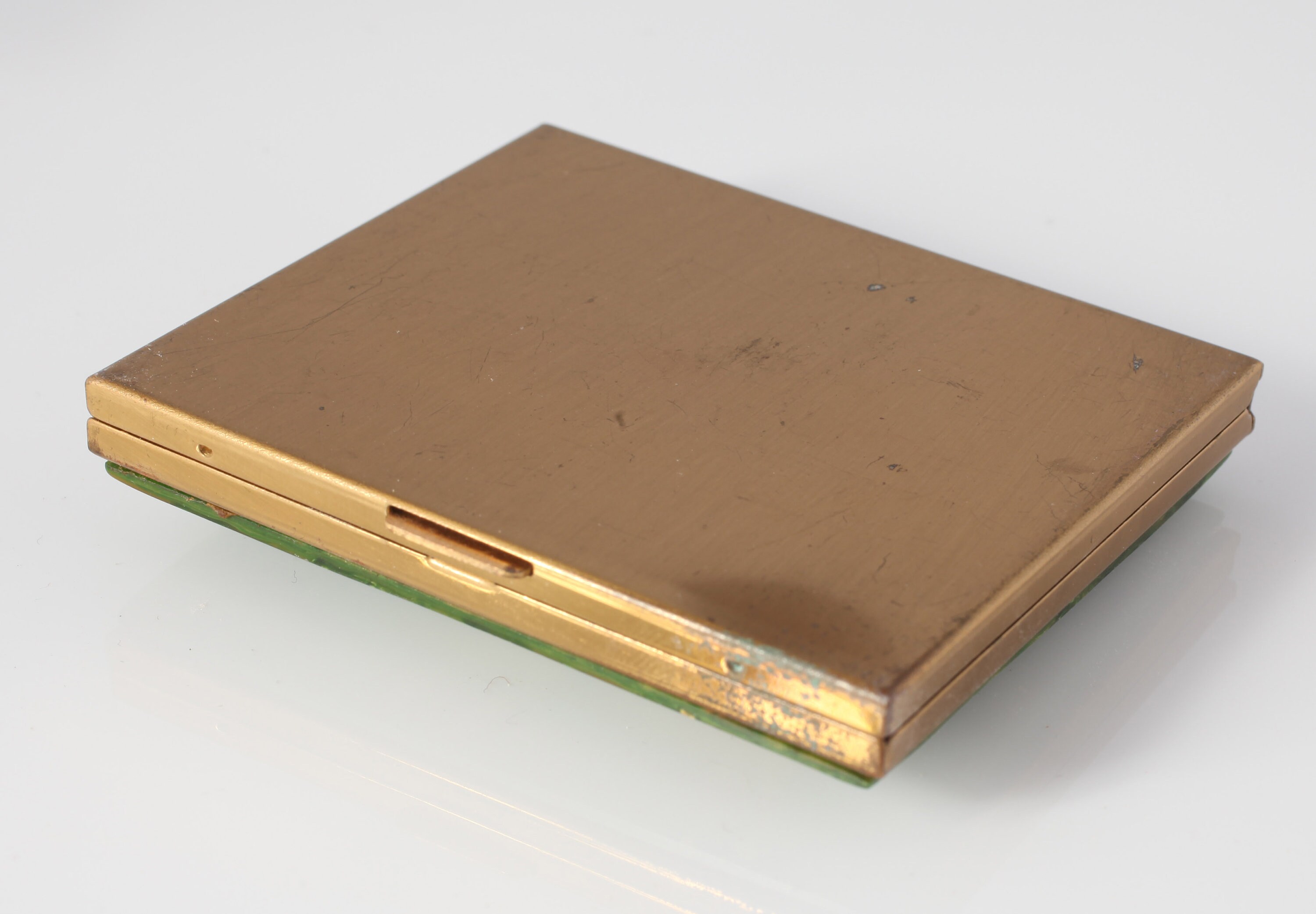 Vintage Marbled Bakelite Schildkraut Compact Goldtone With Green Stones ...